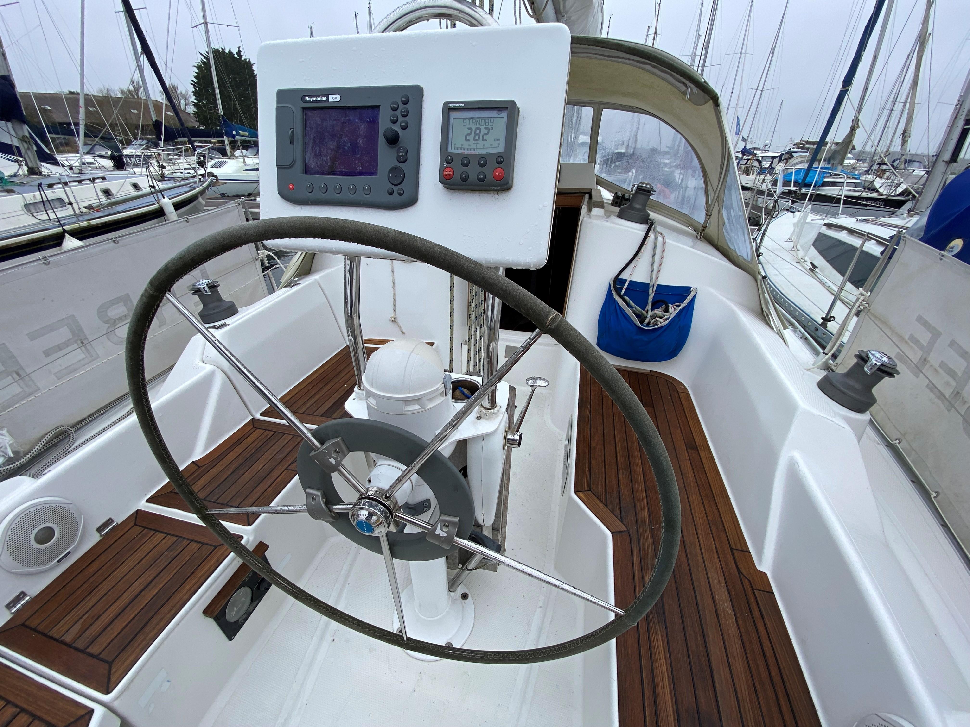 2007 Hanse 315 Cruiser for sale - YachtWorld