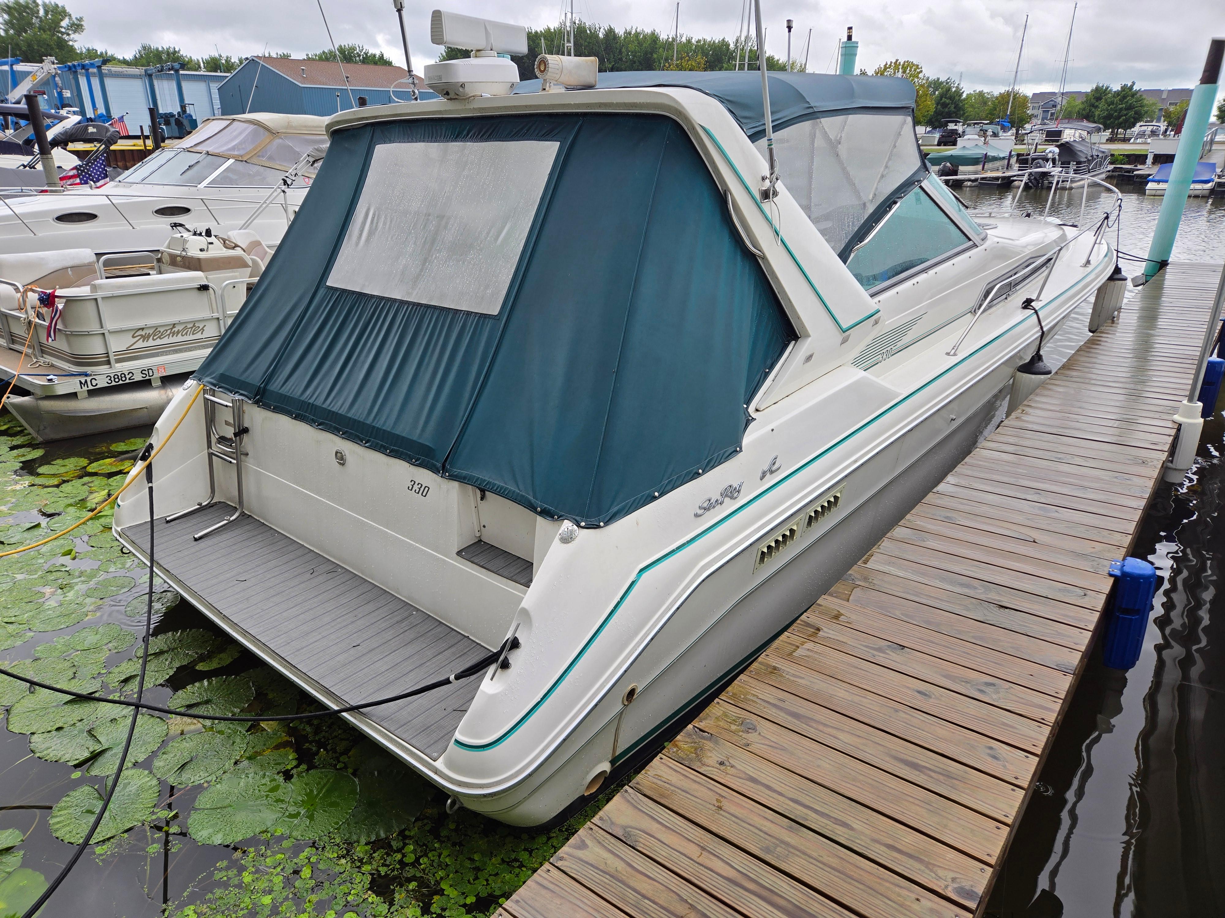 1993 Sea Ray 330 Express Cruiser Express Cruiser for sale - YachtWorld