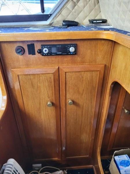 1989 Cruiser Vee Express Motor Yacht for sale - YachtWorld