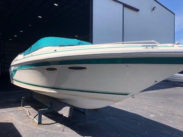 1994 Sea Ray 280 Sun Runner Cuddy Cabin for sale - YachtWorld