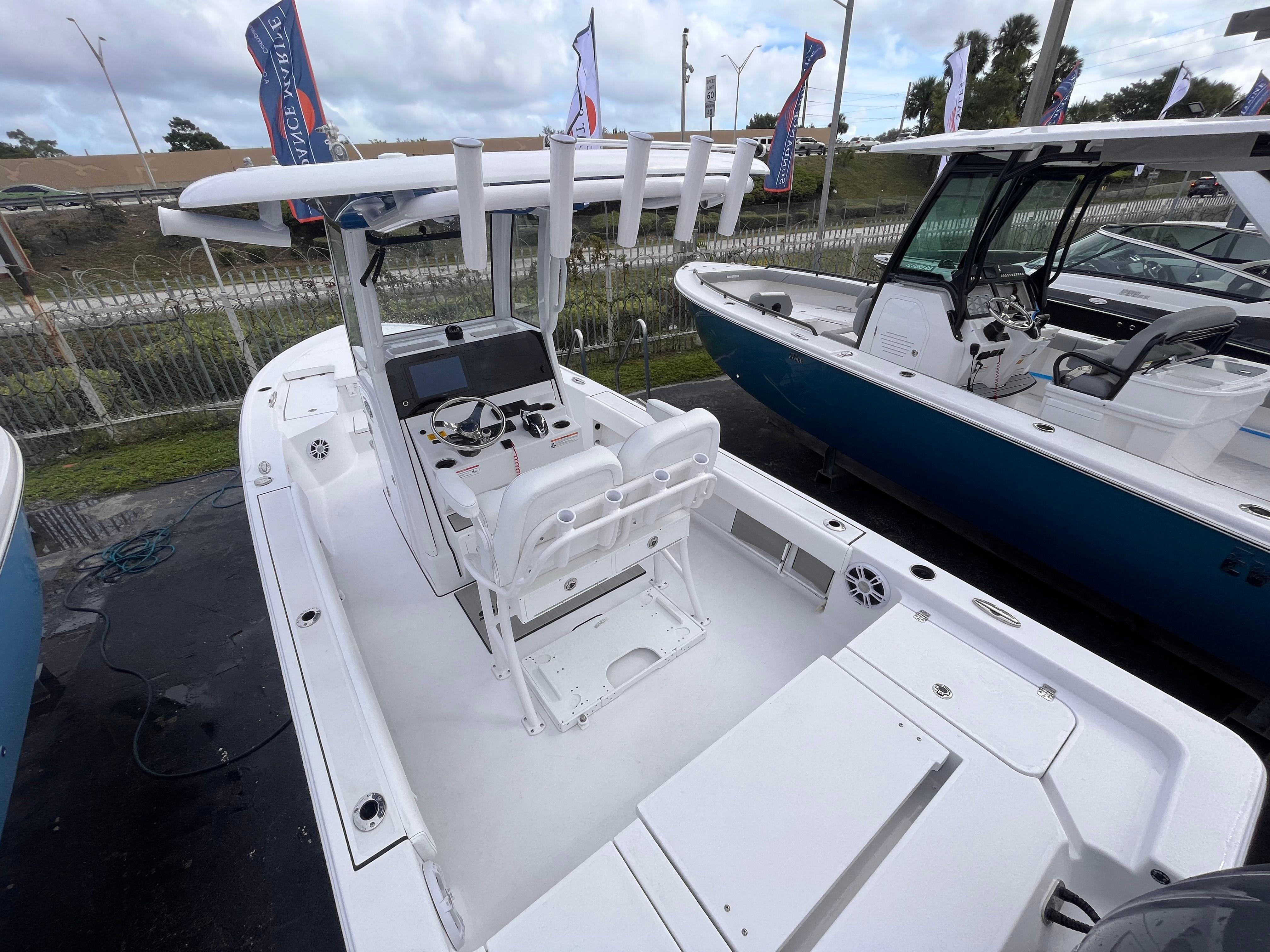 2024 Sportsman Masters 247 Bay Boat Bay for sale - YachtWorld