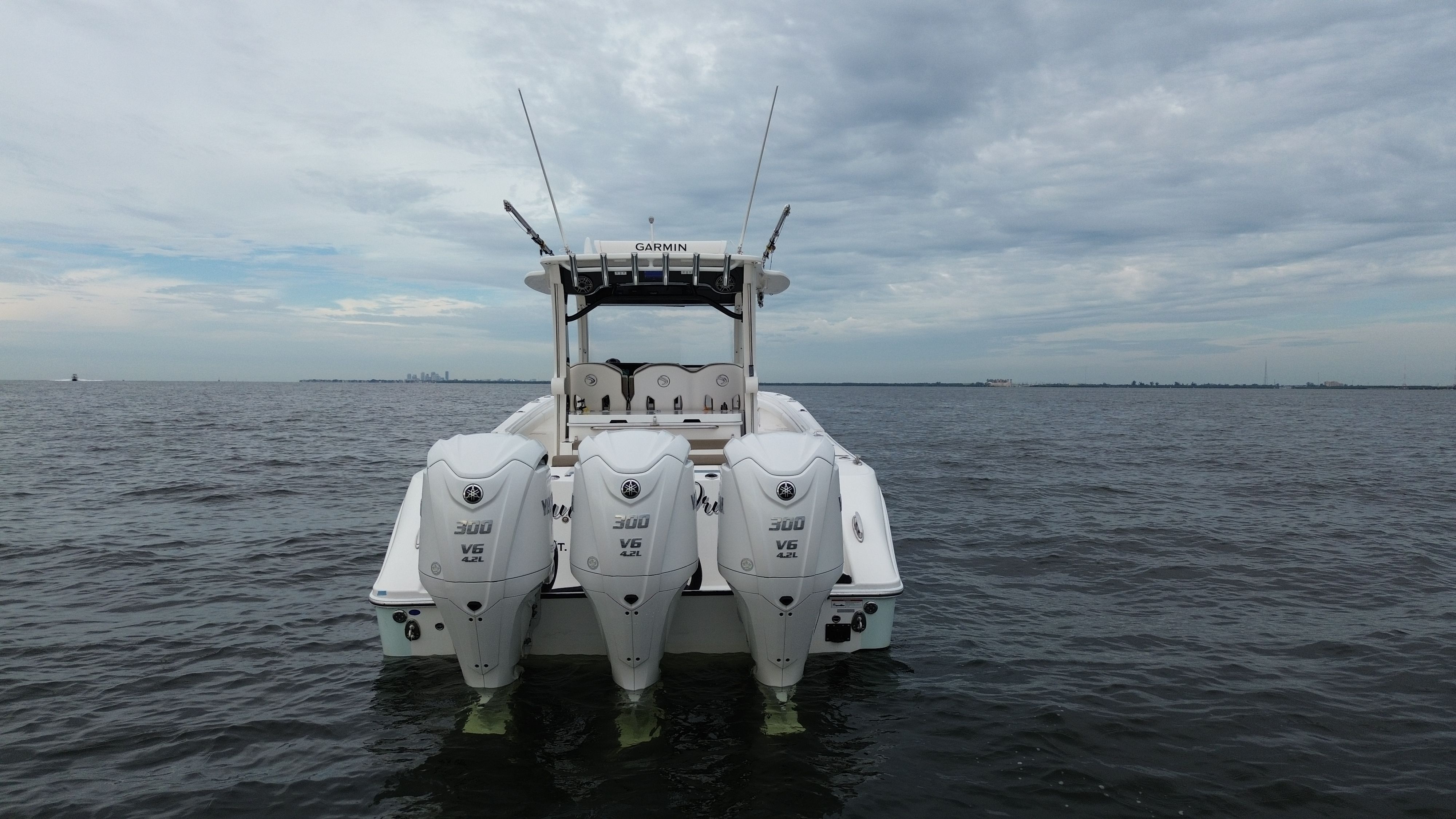 2022 Edgewater 370CC Center Console for sale - YachtWorld