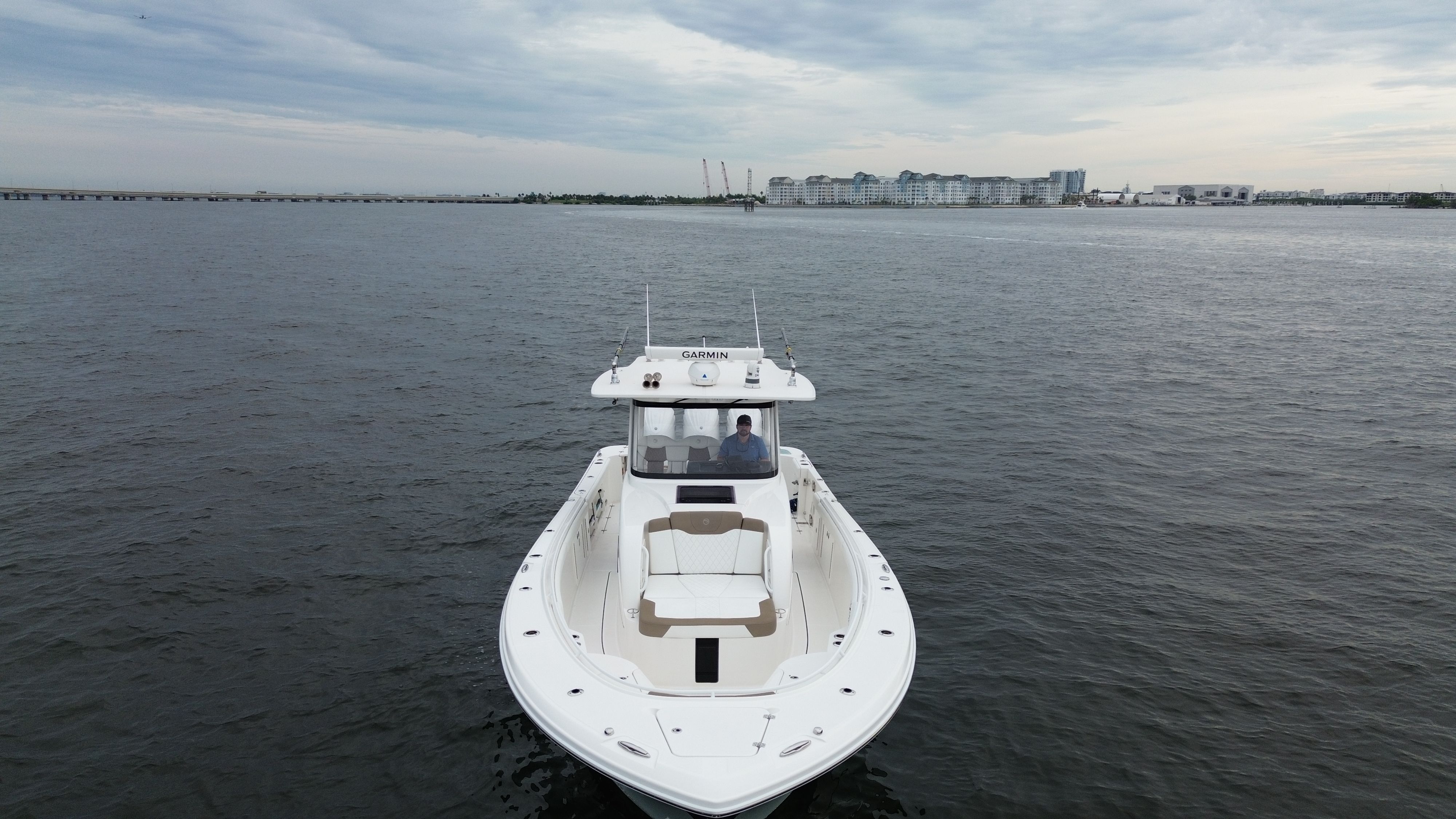 2022 Edgewater 370CC Center Console for sale - YachtWorld