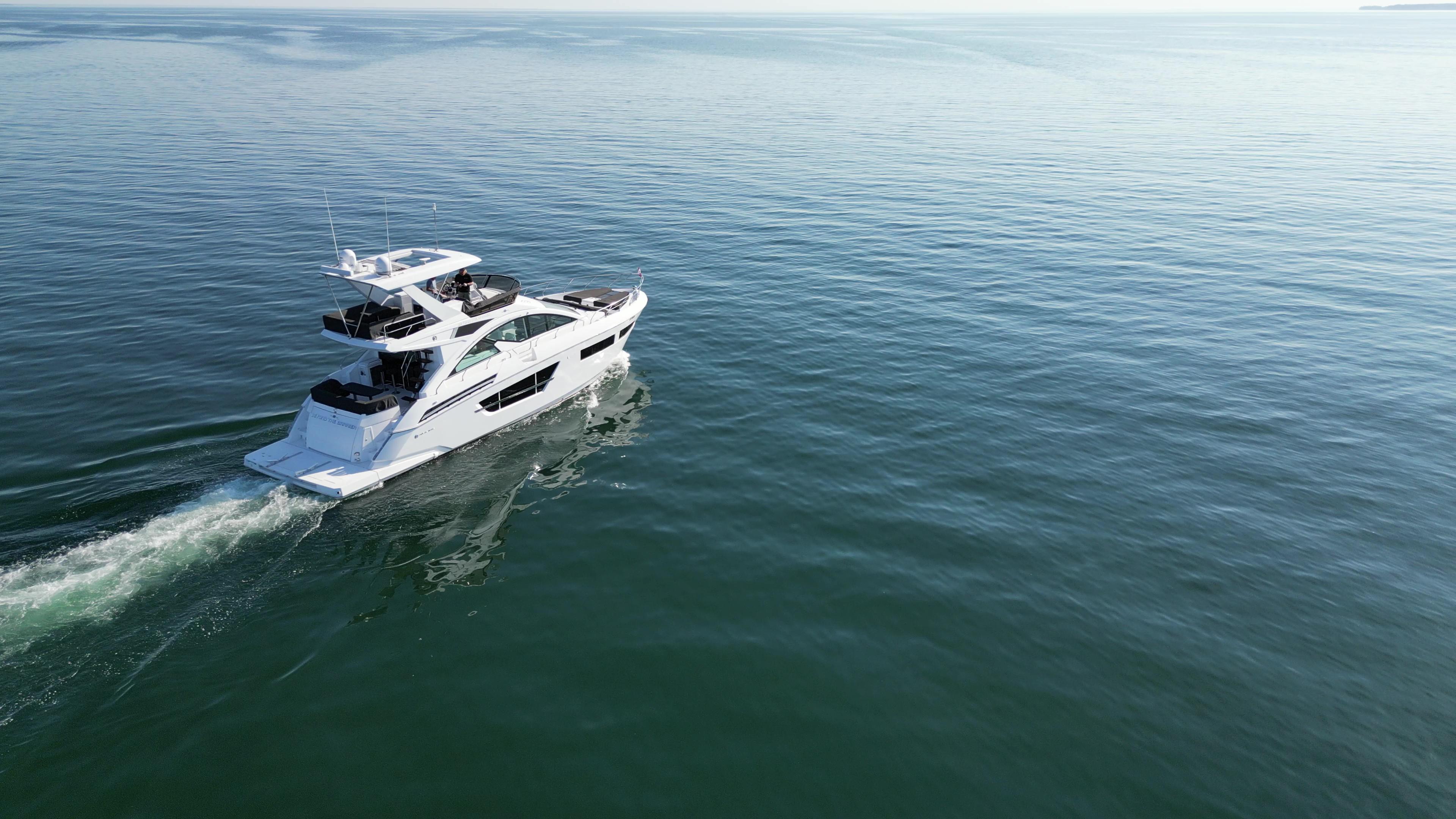 2022 Cruisers Yachts 60 Fly Flybridge for sale - YachtWorld