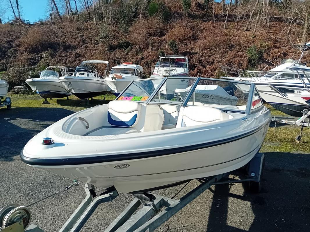 Bayliner 175 Bowrider | 2004 | 5m - 40 - Landes | Boatshop24