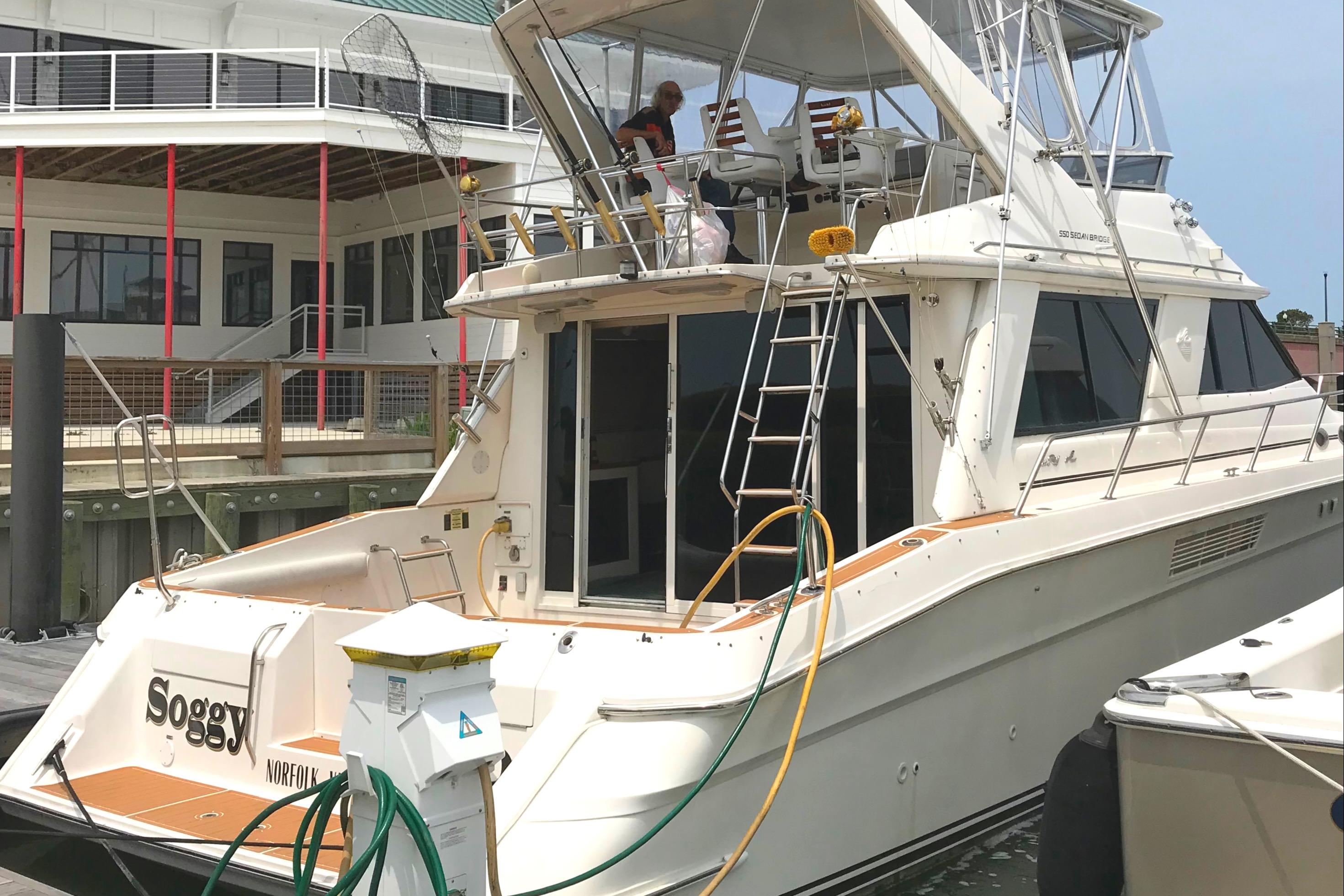 1994 Sea Ray 550 Sedan Bridge Motor Yacht for sale - YachtWorld