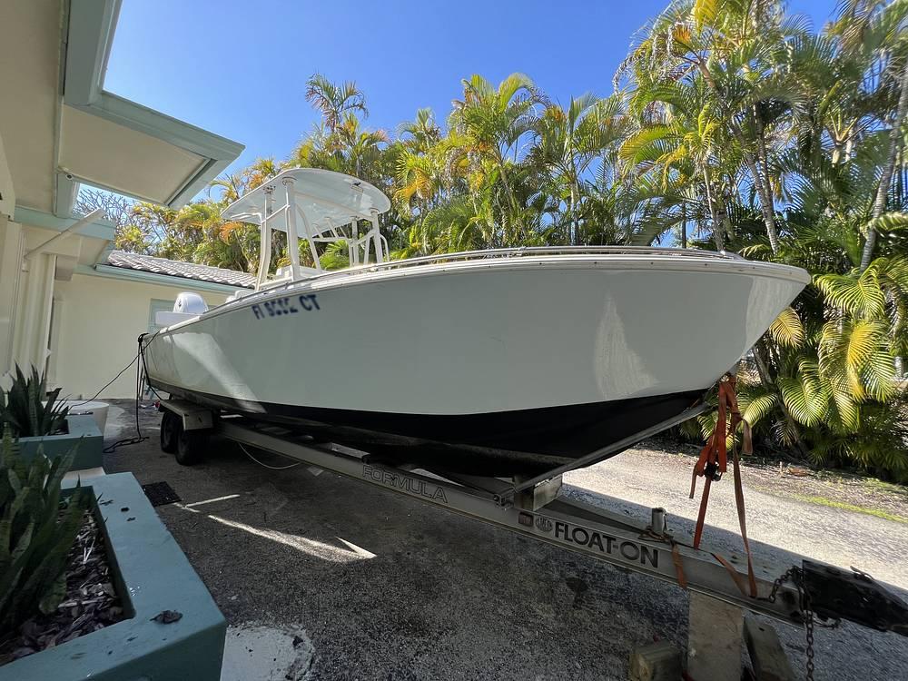 Used 1977 Formula F233 Custom CC - Florida | TopBoats