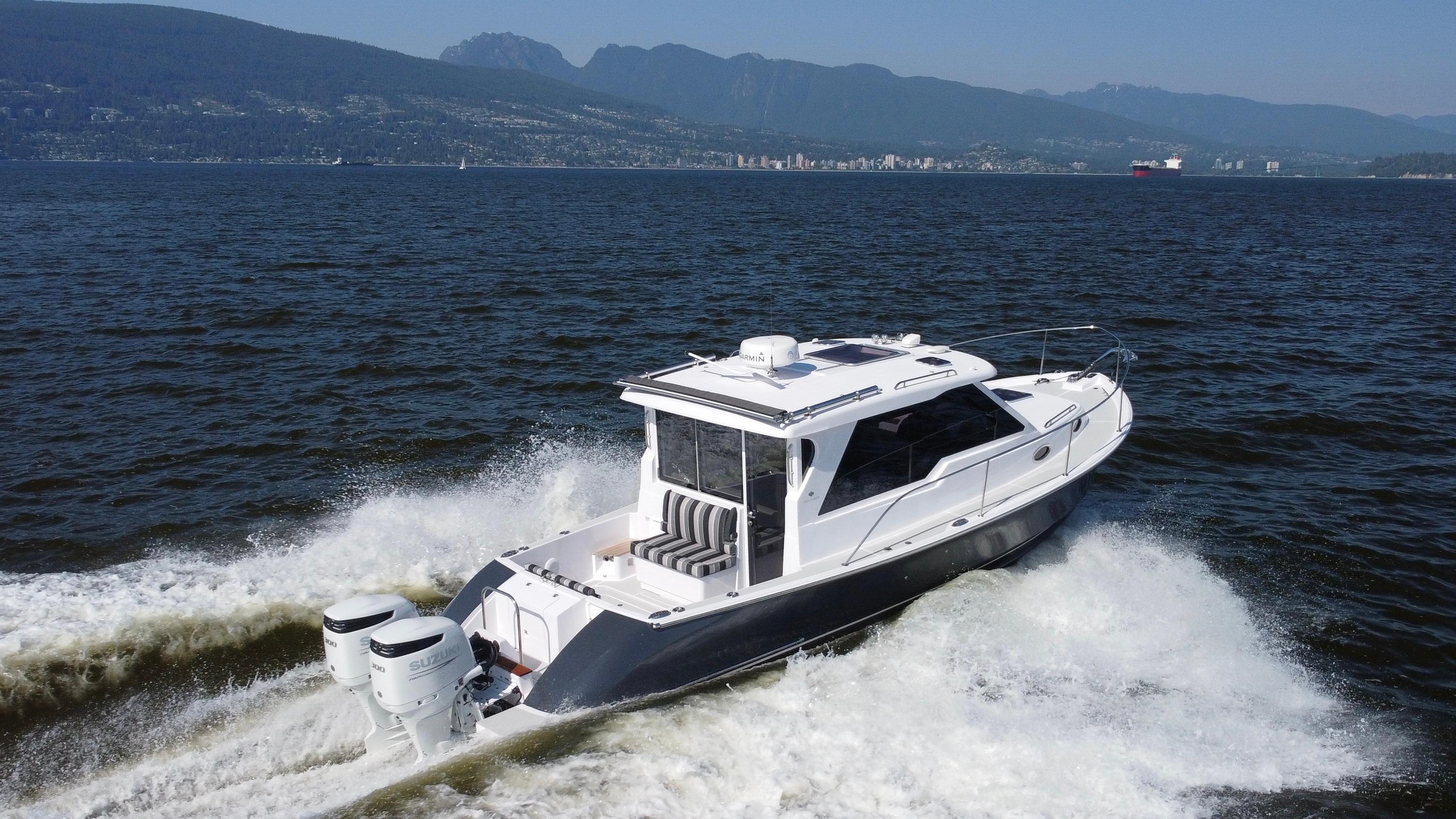 2022 True North 34 Outboard Express Cruiser for sale - YachtWorld