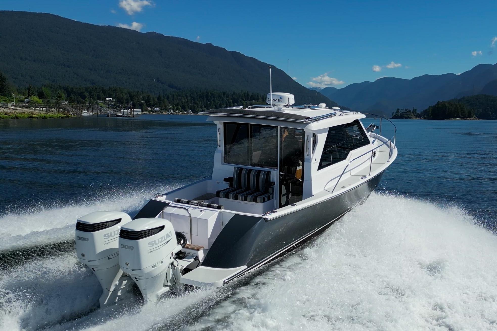 2022 True North 34 Outboard Express Cruiser for sale - YachtWorld