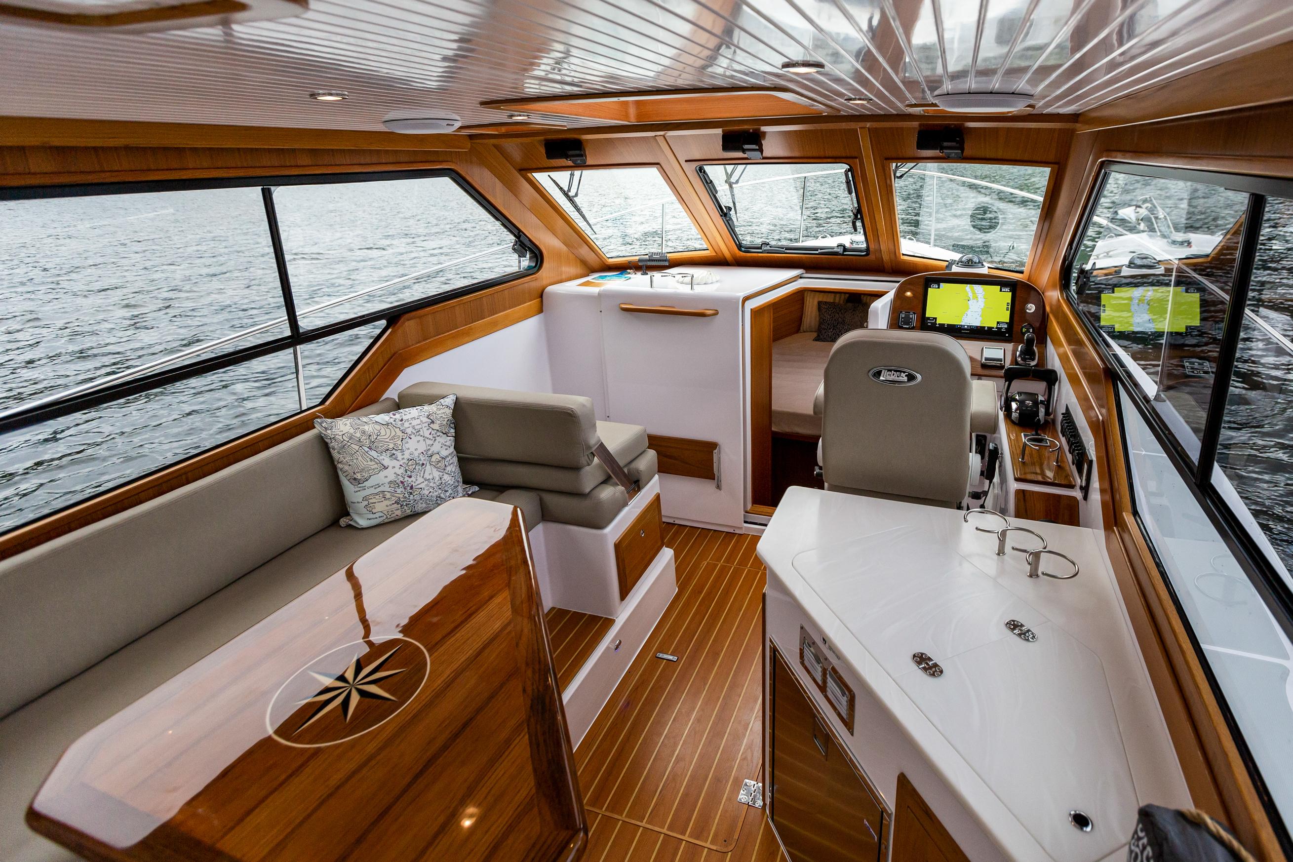 2022 True North 34 Outboard Express Cruiser for sale - YachtWorld