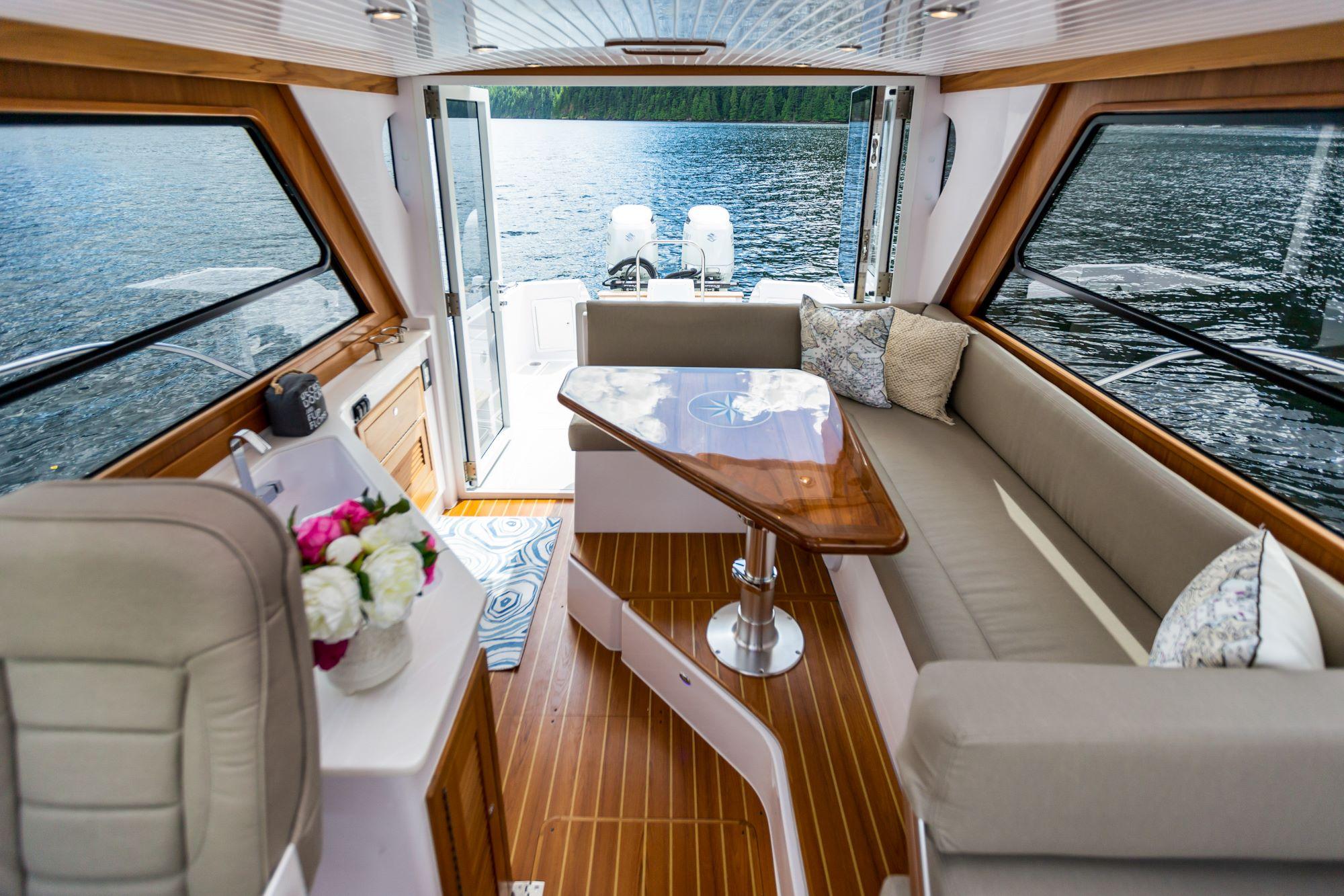 2022 True North 34 Outboard Express Cruiser for sale - YachtWorld