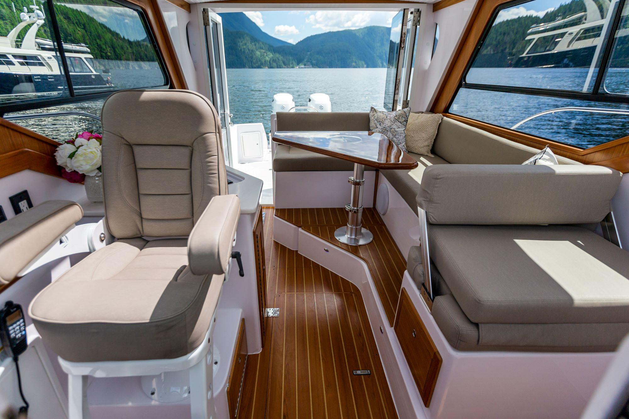 2022 True North 34 Outboard Express Cruiser for sale - YachtWorld