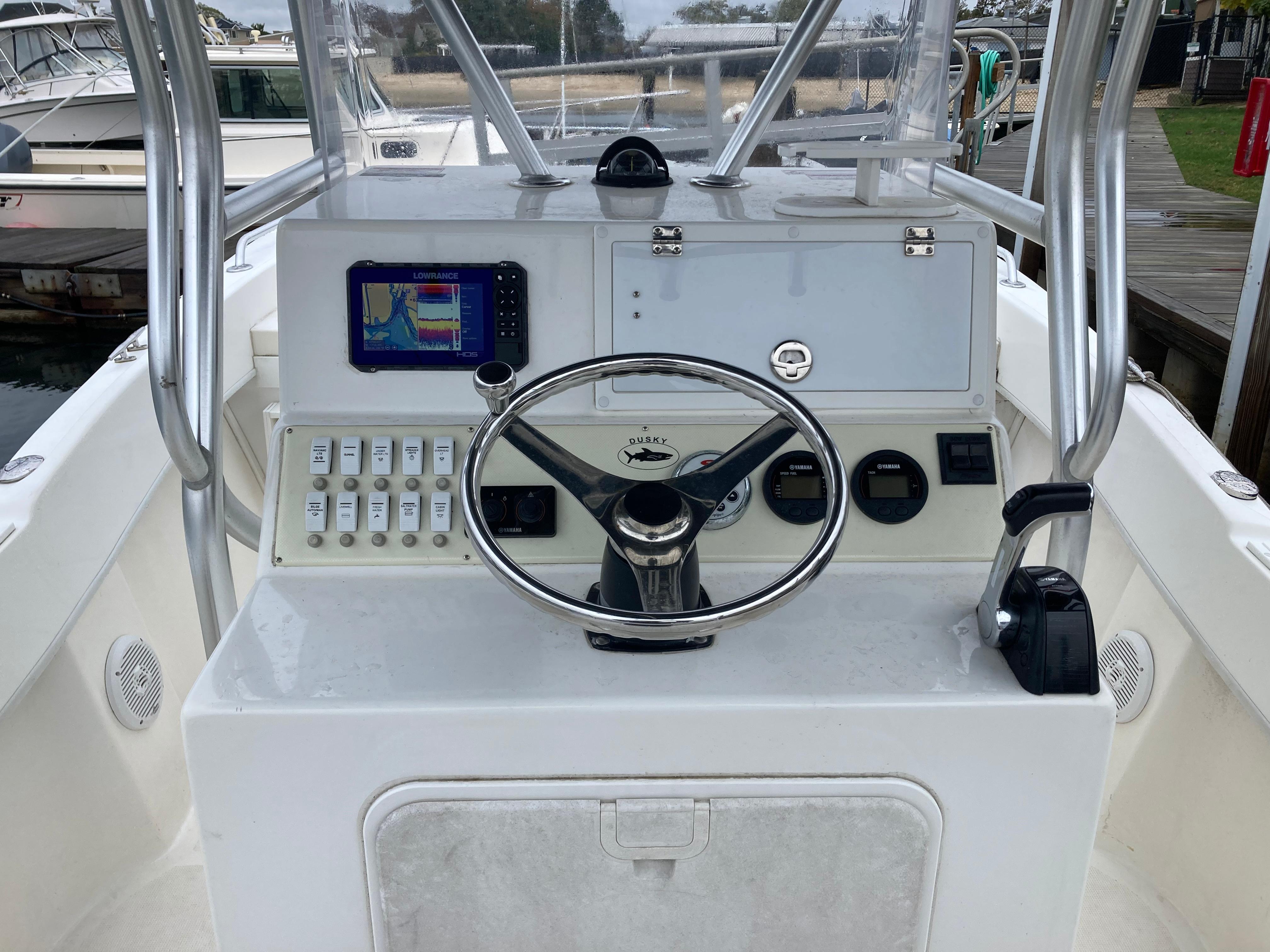 2017 Dusky 252 OPEN FISHERMAN Other for sale - YachtWorld