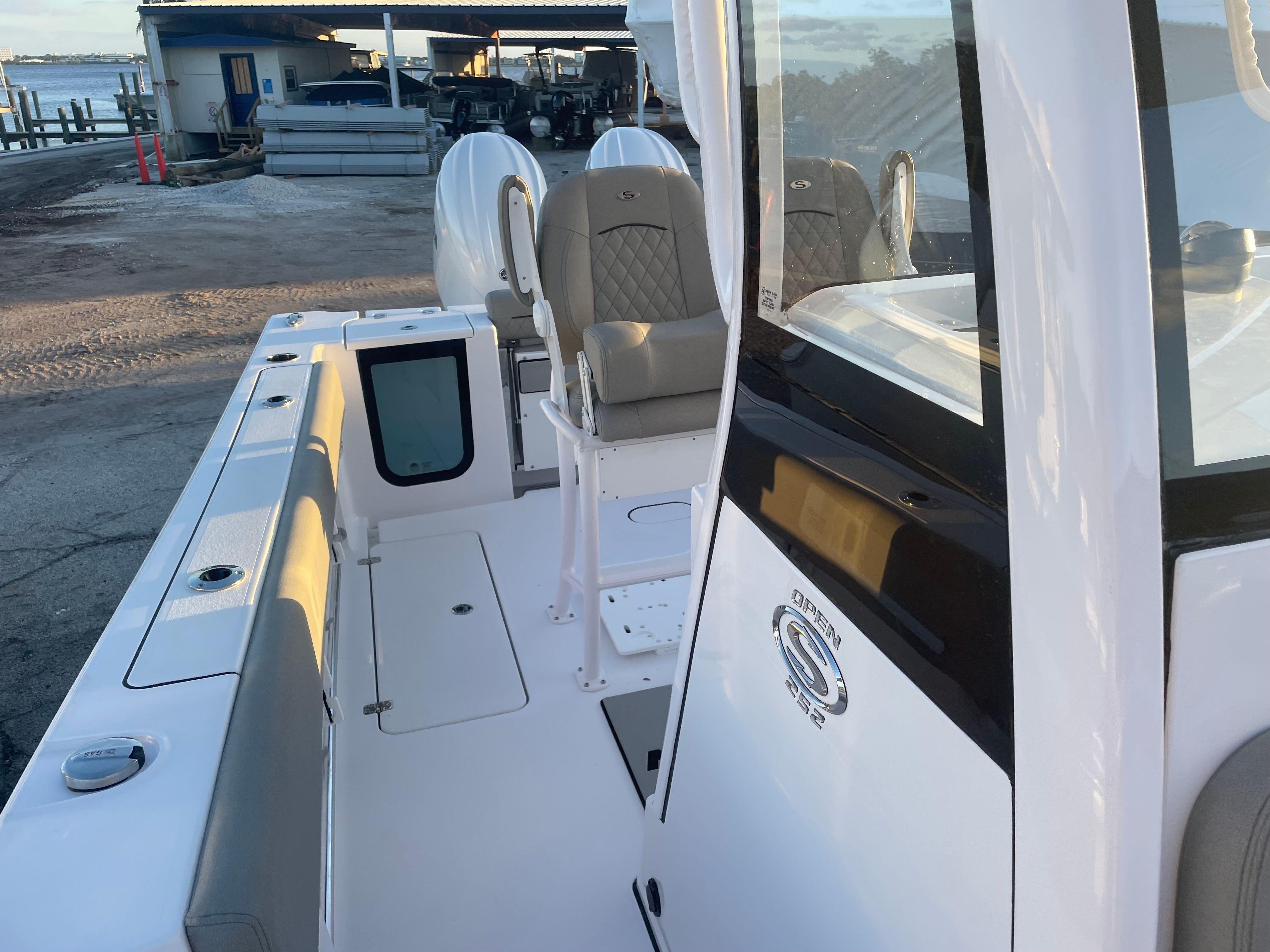 2025 Sportsman Open 252 Center Console for sale - YachtWorld