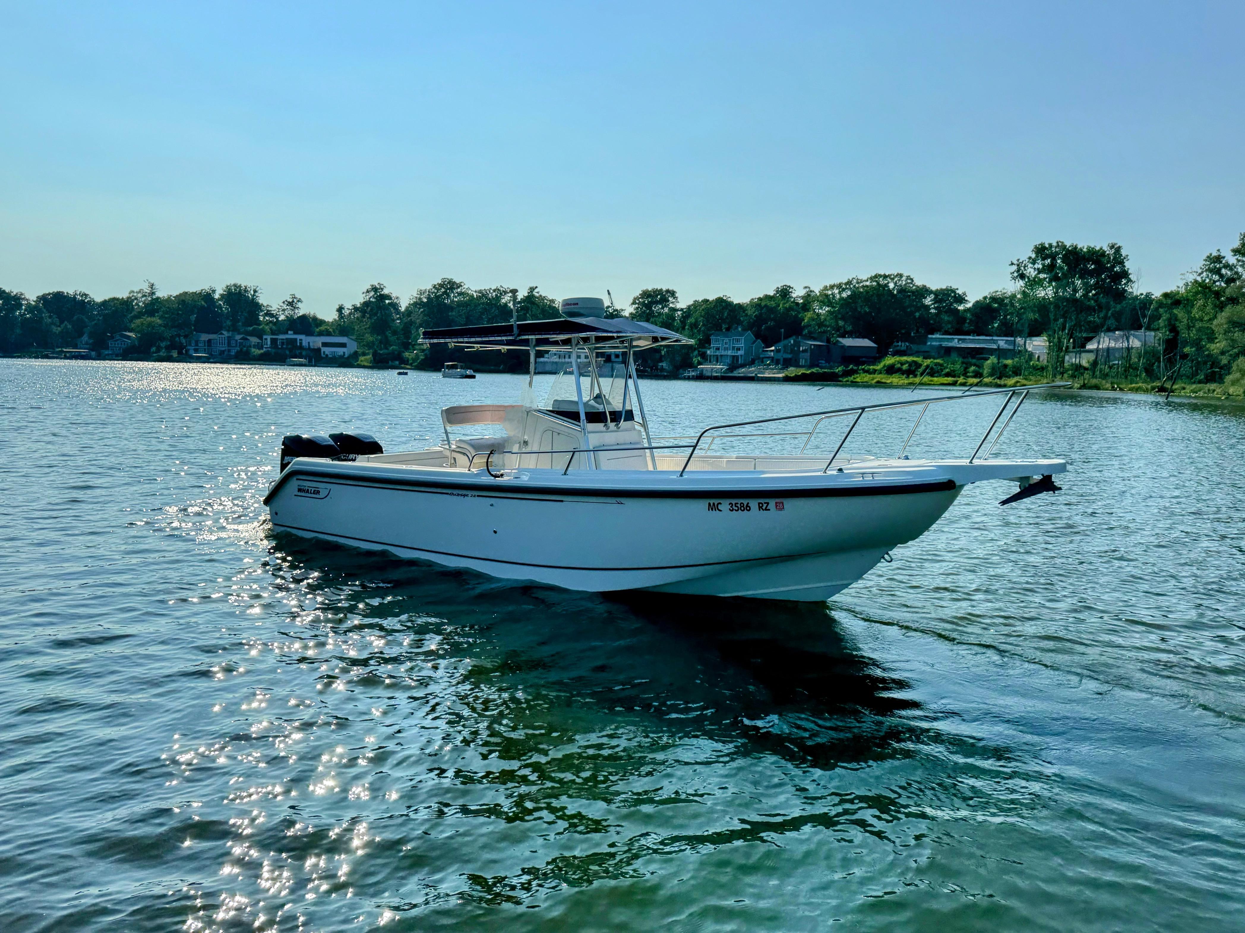 2001 Boston Whaler 26 Outrage Saltwater Fishing for sale - YachtWorld
