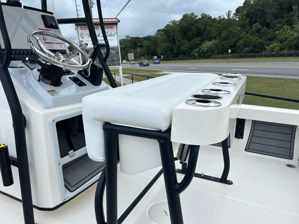 2024 Pathfinder TRS 2200 Bay boats in vendita- YachtWorld