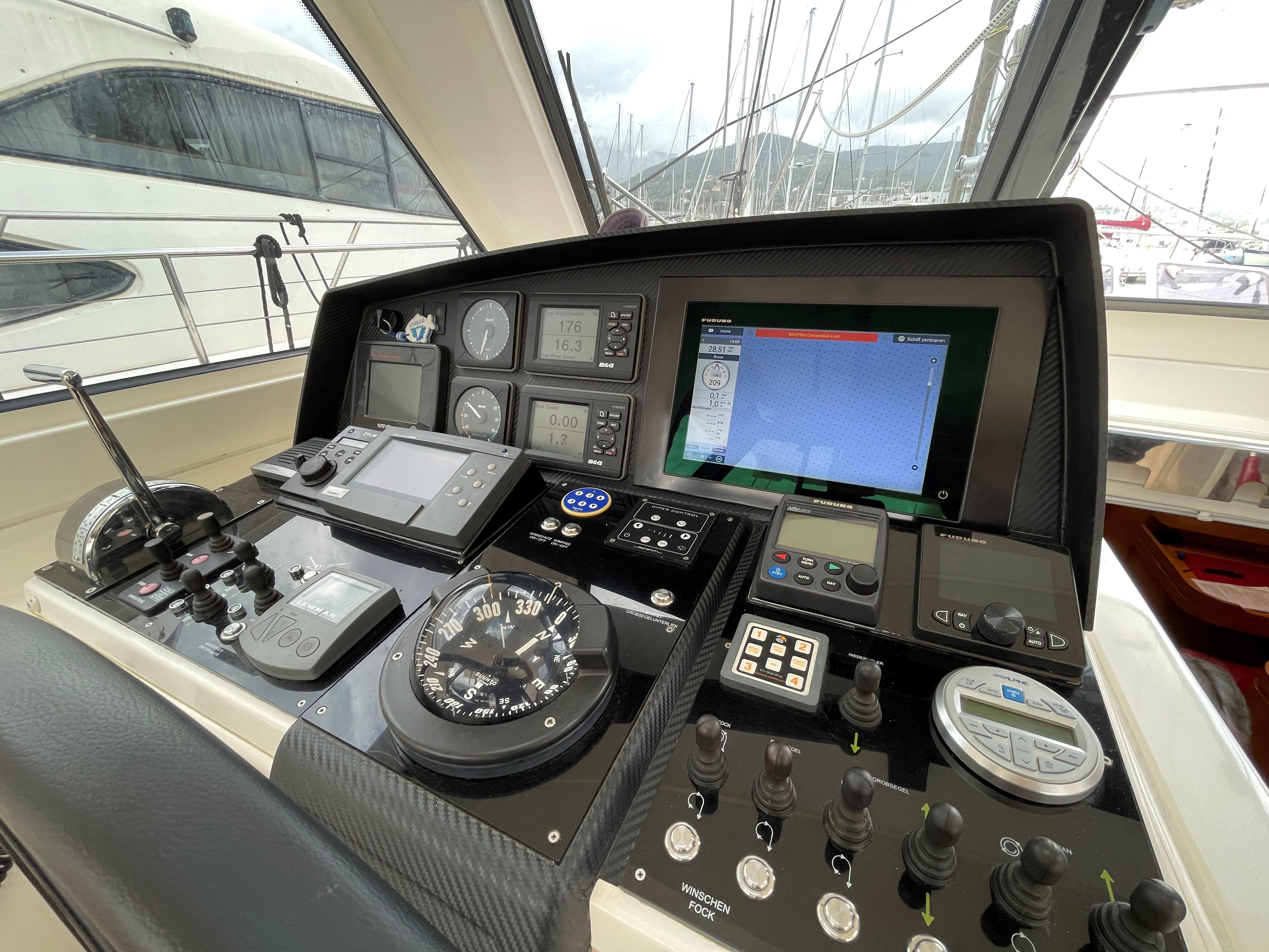 2011 Amel 64 Segelyacht Kaufen - YachtWorld