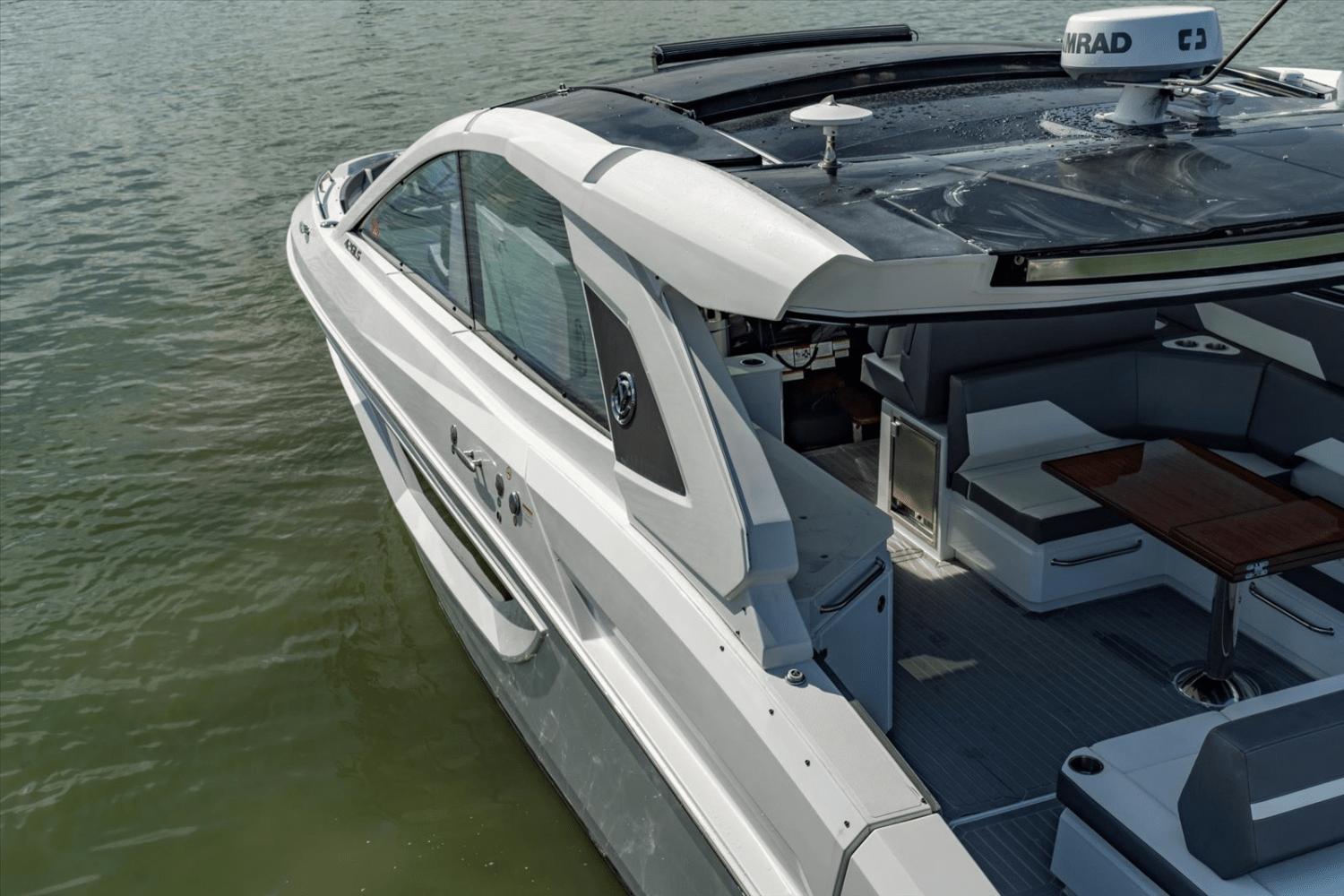 2021 Cruisers Yachts 42 GLS Sports Cruiser for sale - YachtWorld