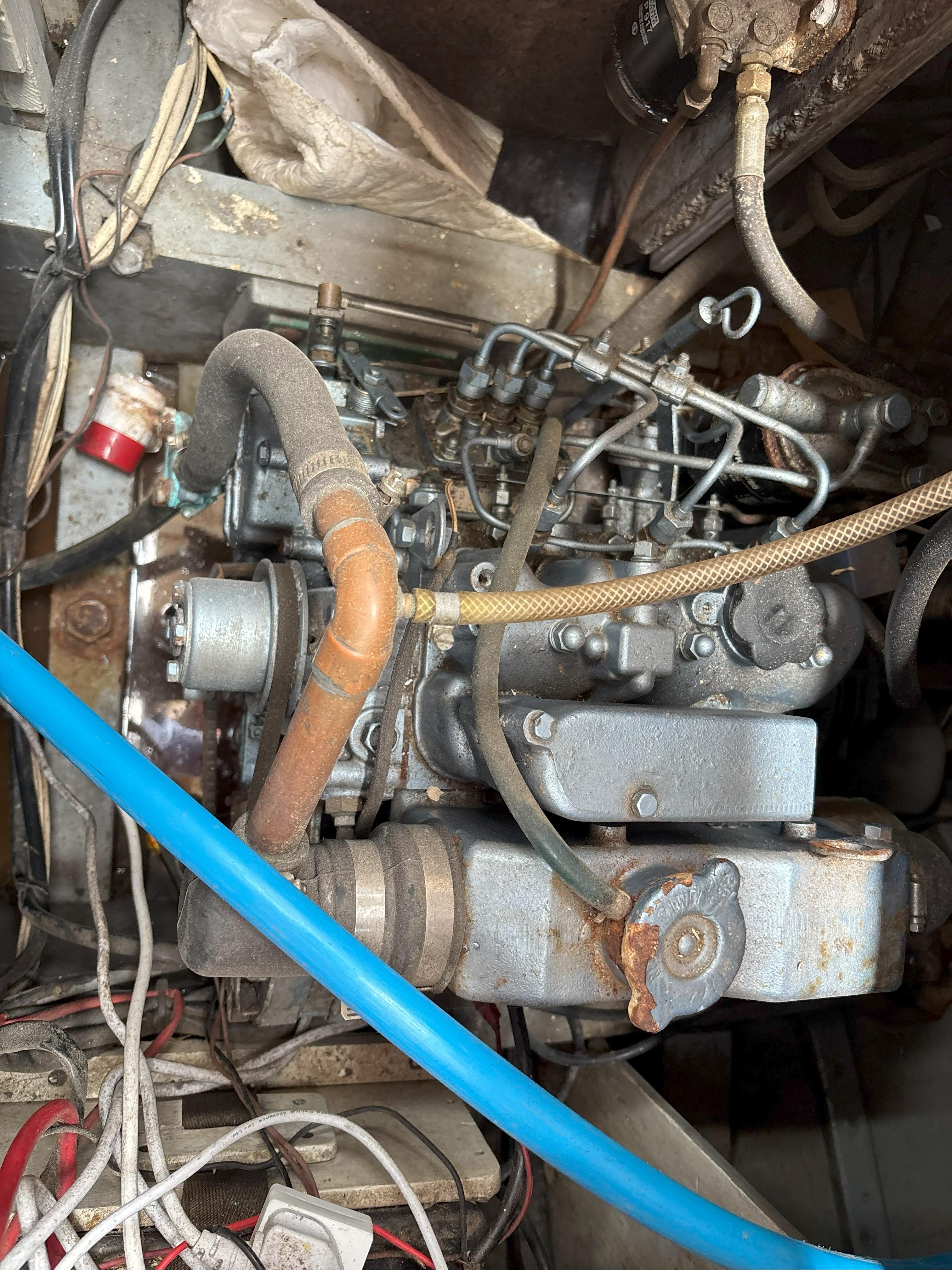 Maurice Griffiths Lone Gull II | 9m | 1968 - Suffolk | Boats and Outboards