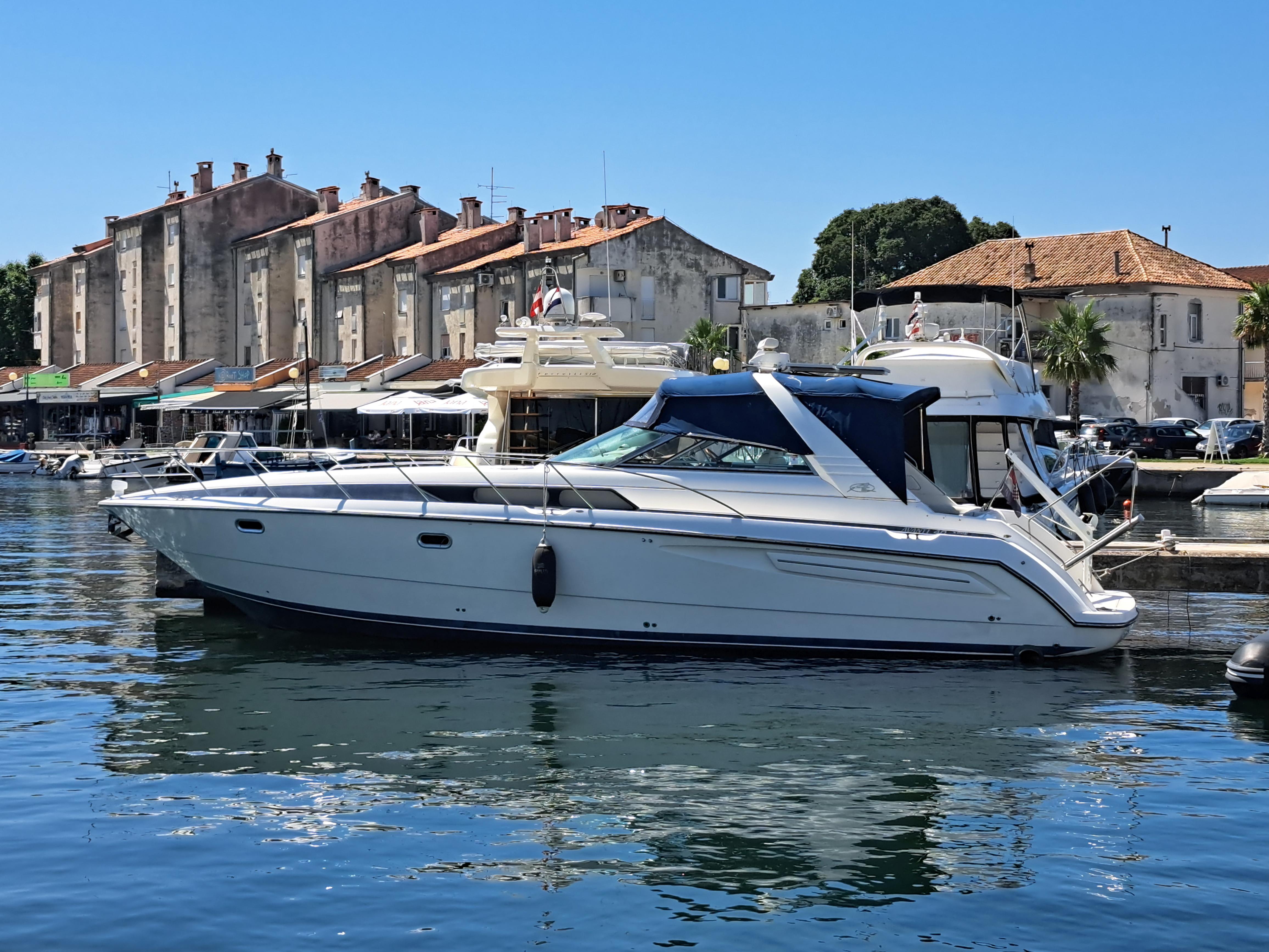 Bayliner AVANTI 40 | 13m | 1997 | Boats and Outboards