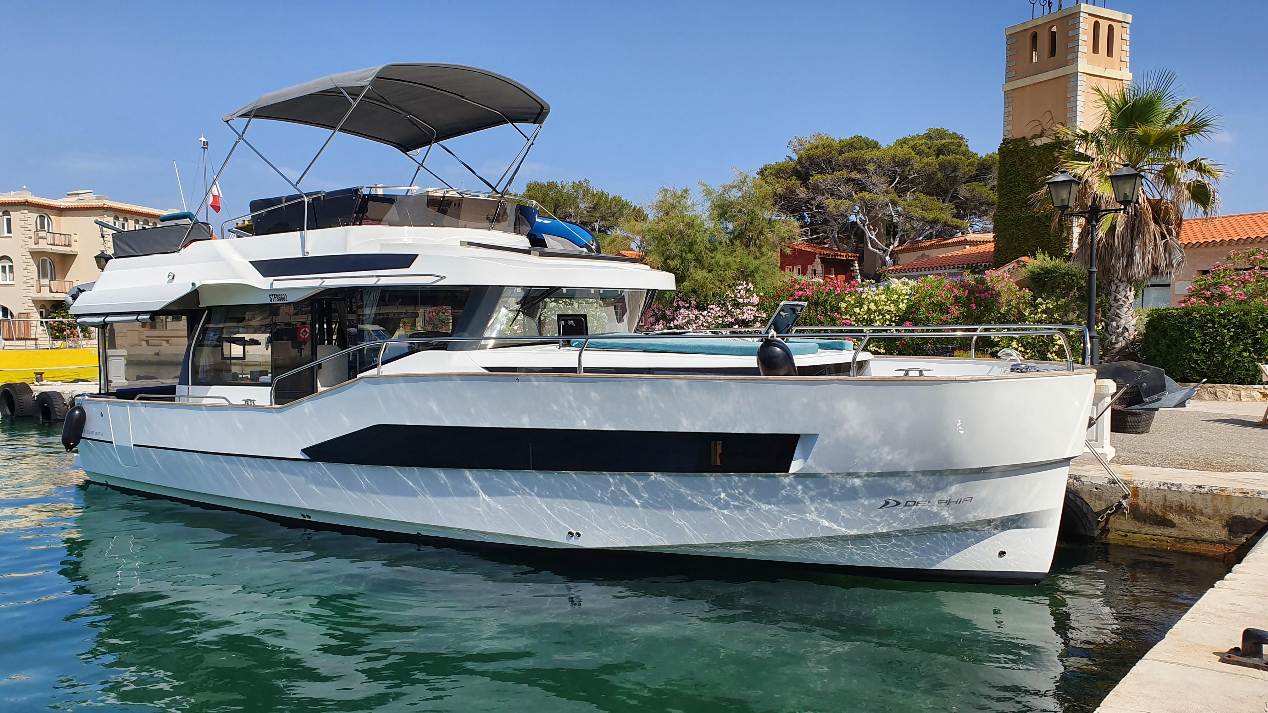 Delphia Bluescape 1200 fly | 2022 | 12m - 30 - Gard | Boatshop24