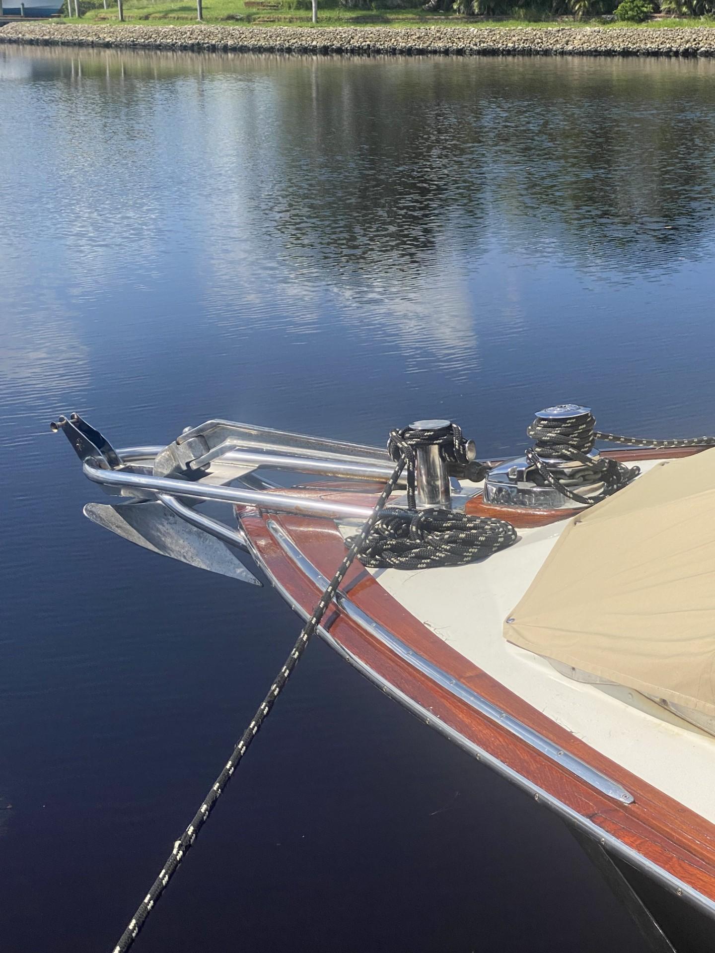 1986 Midnight Lace 52 Flybridge Motor Yachts for sale - YachtWorld