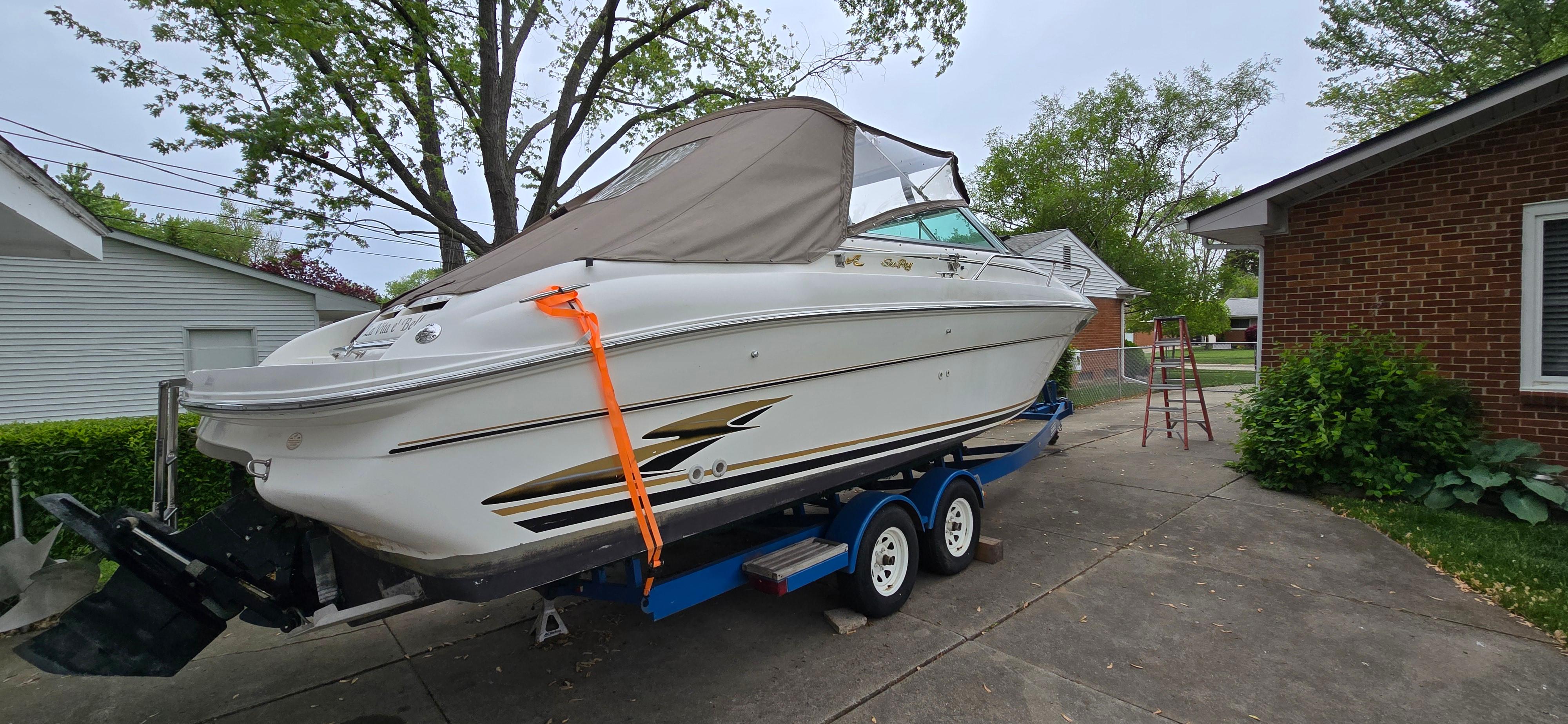 1999 Sea Ray 280 SS Express Cruiser for sale - YachtWorld