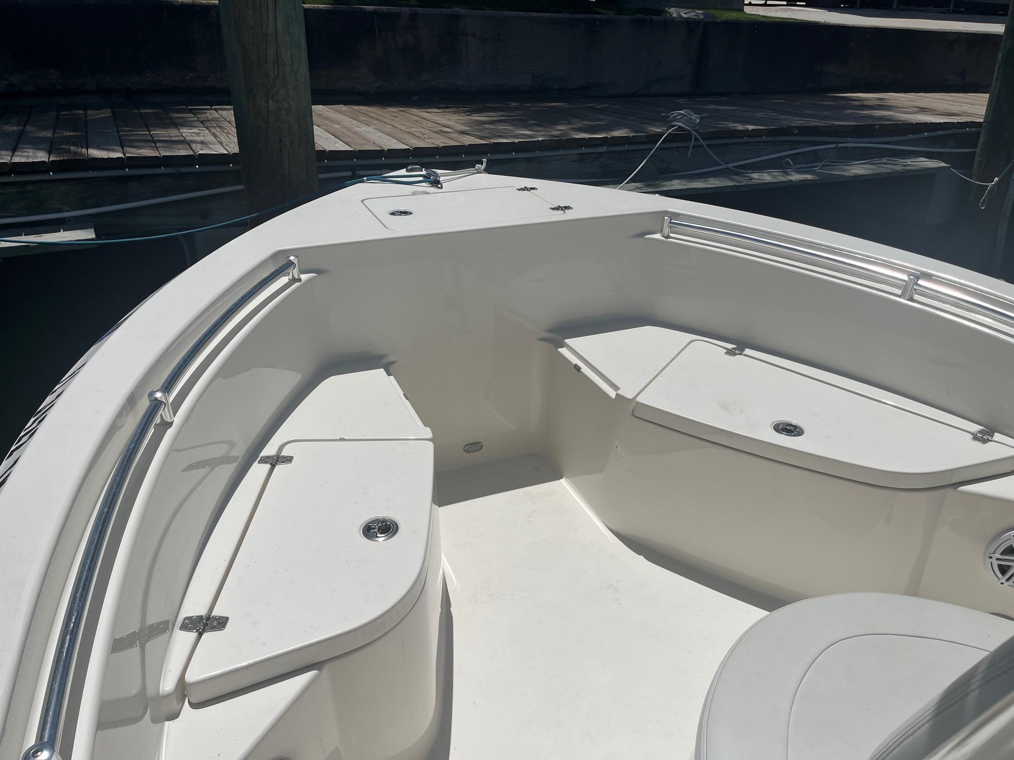 2023 Cobia 220 Center Console Center Console for sale - YachtWorld