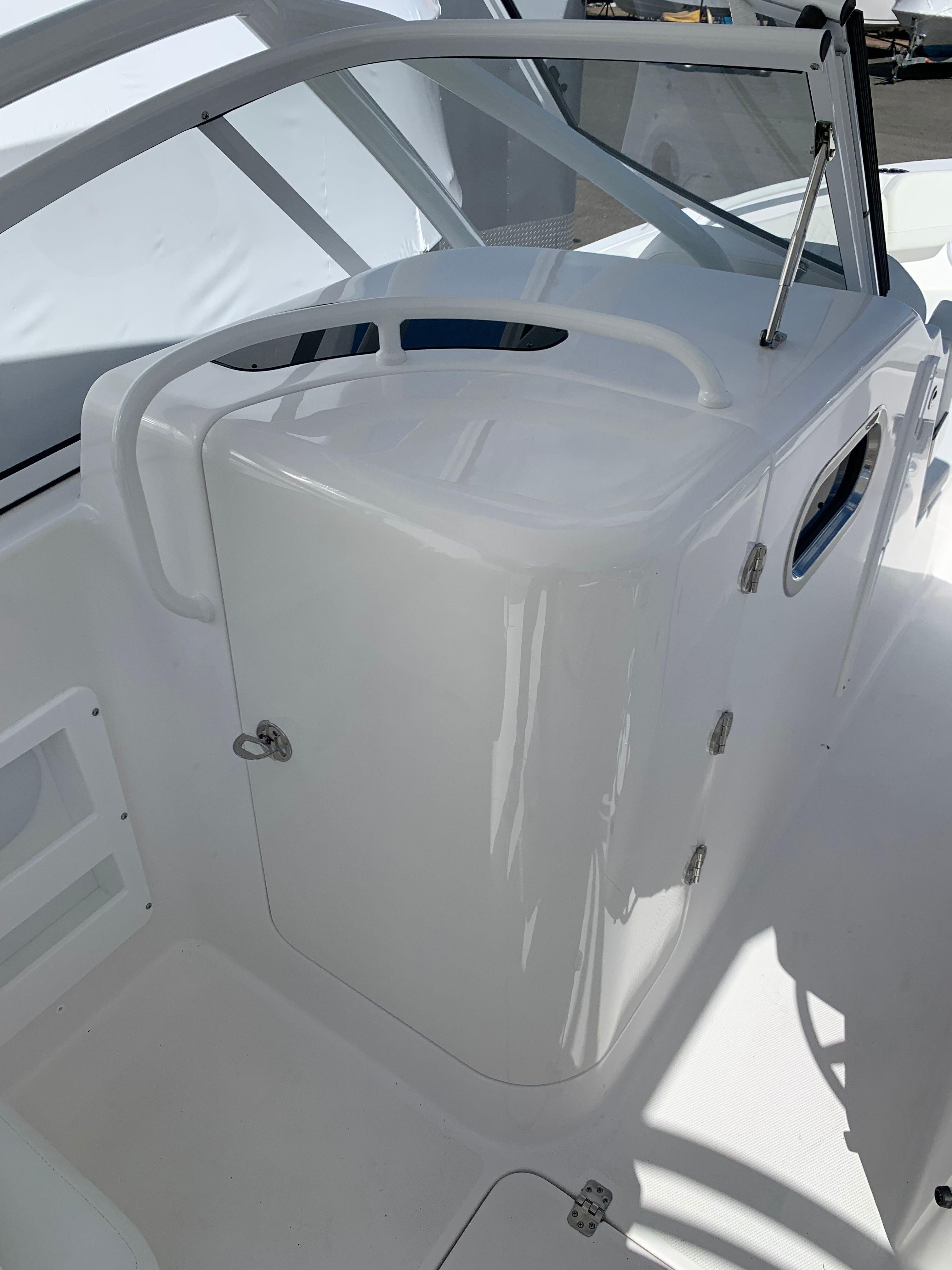 2023 Edgewater 248CX Crossover Bowrider for sale - YachtWorld