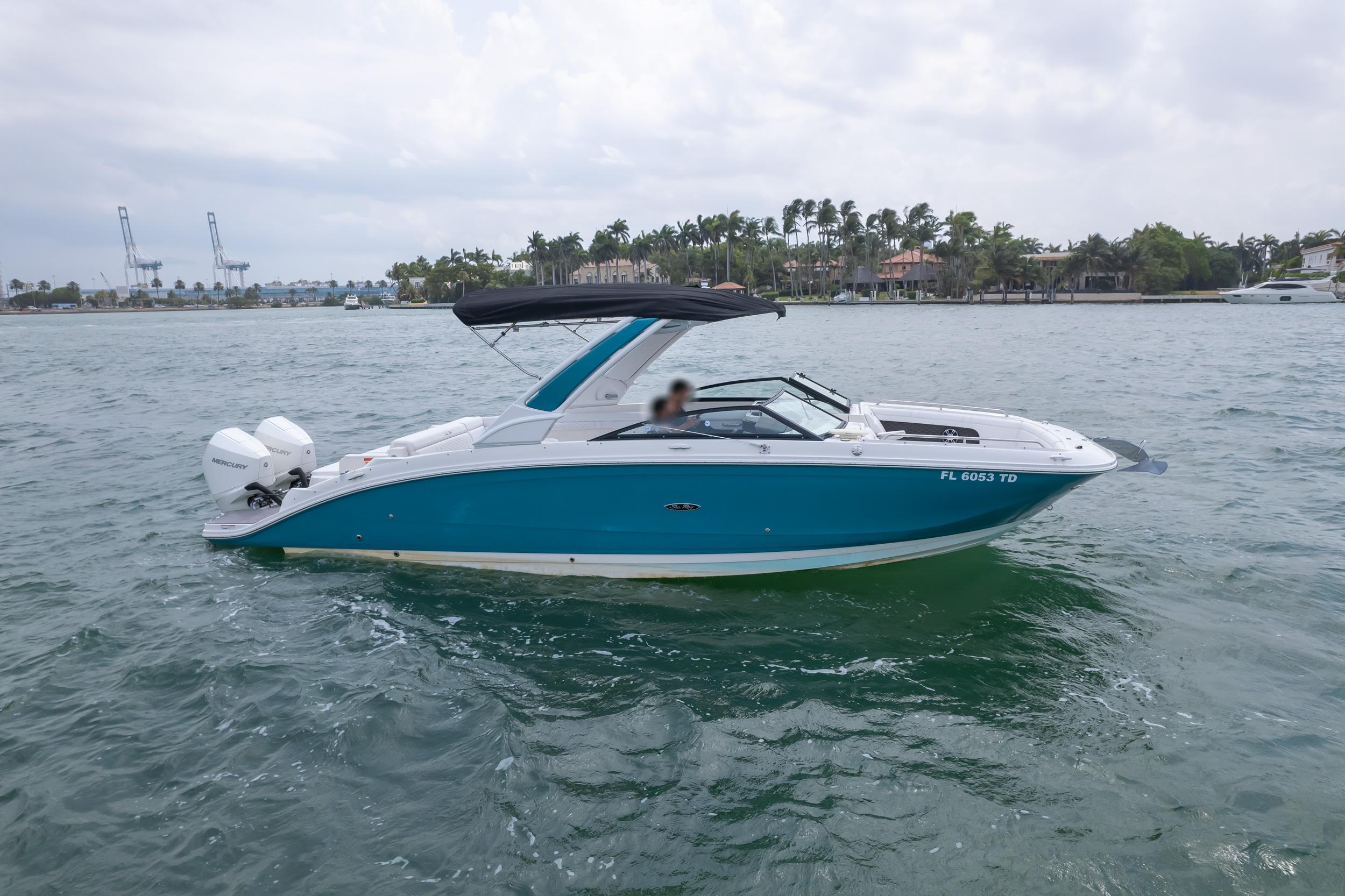 2022 Sea Ray SDX 290 Outboard Runabout for sale - YachtWorld