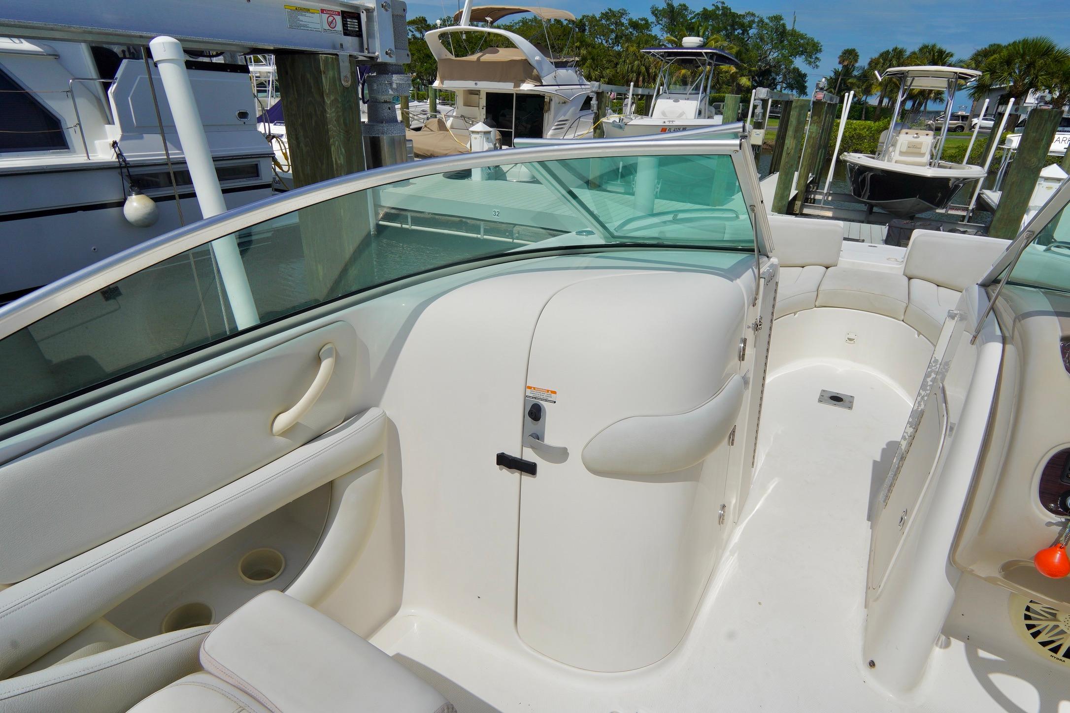 2004 Chaparral Sunesta 274 Runabout for sale - YachtWorld