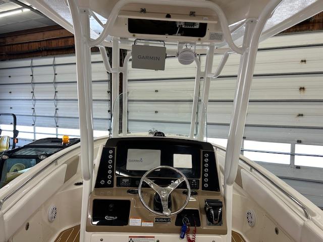 2021 Robalo R242 Center Console Centre Console for sale - YachtWorld