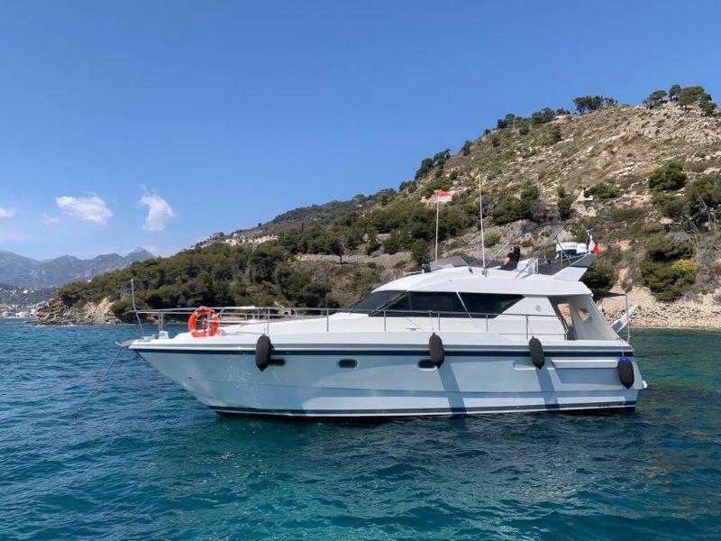 1990 Mochi Craft 40 Fly Cruiser for sale - YachtWorld