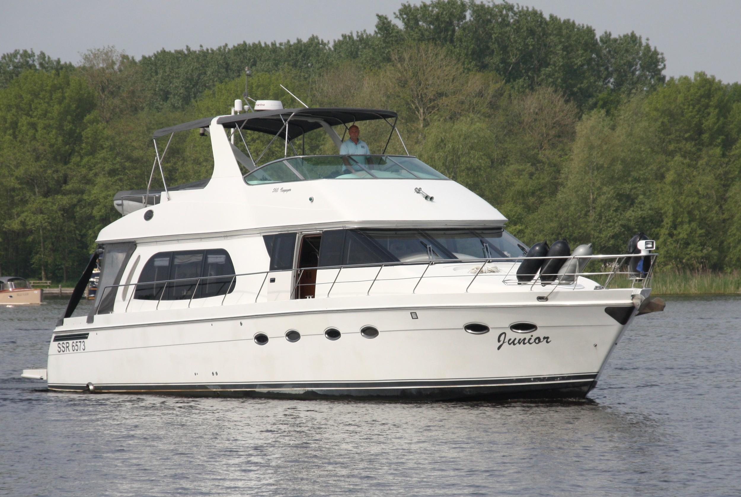 Used 2004 Carver 560 Voyager | YachtFocus