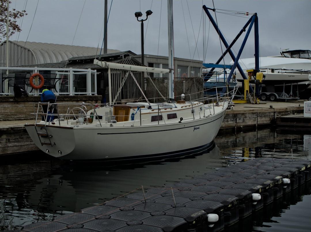 1988 Hinterhoeller Niagara 35 Sloop à vendre - YachtWorld