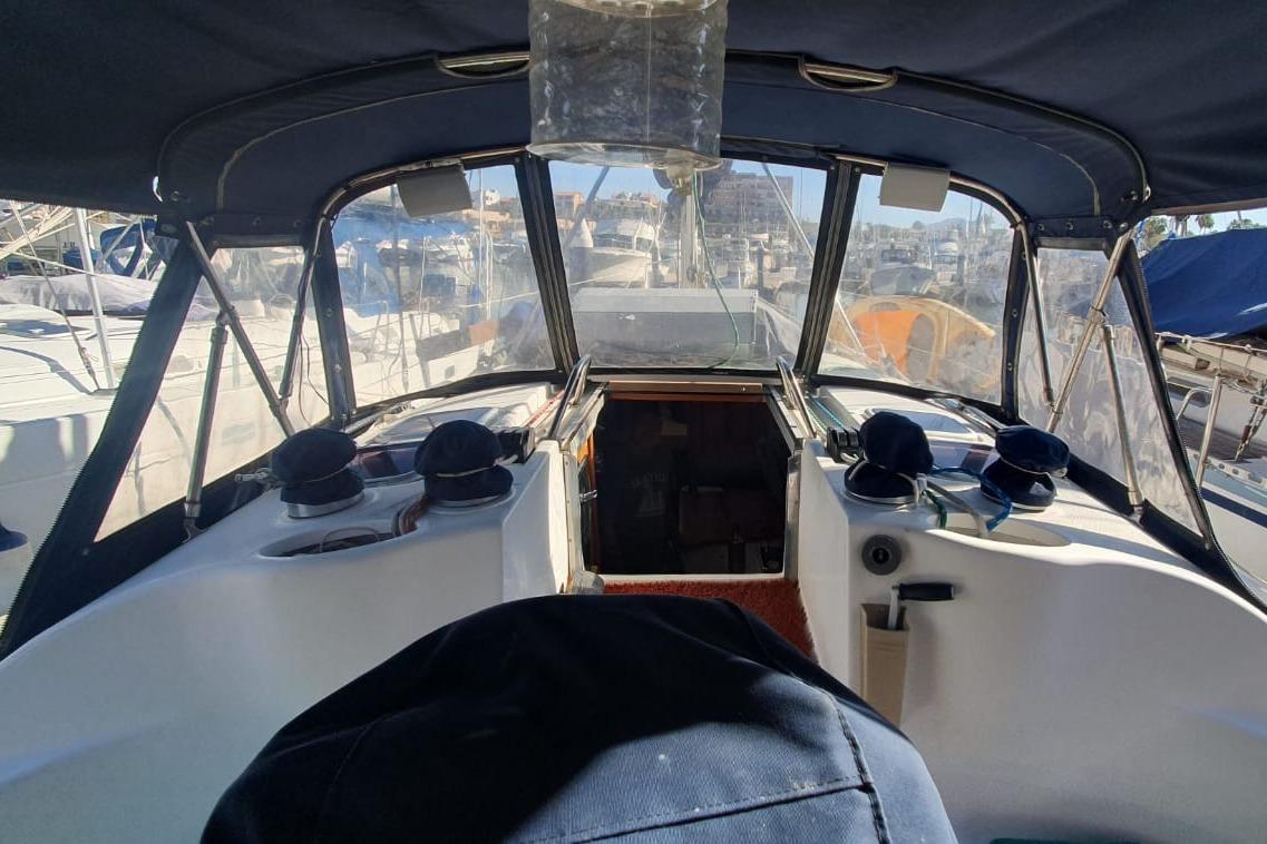 1999 Hunter 380 Sloop for sale - YachtWorld