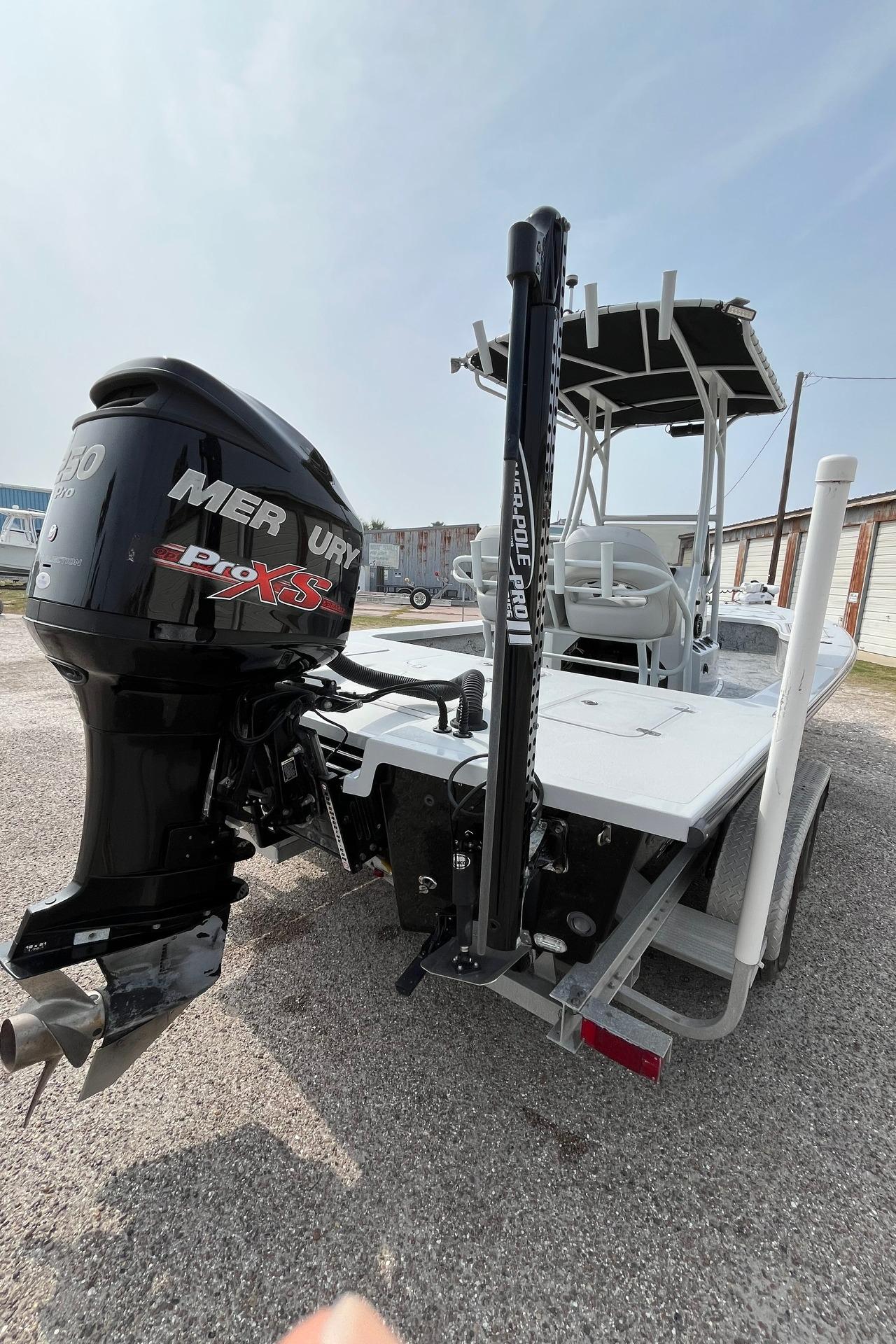 2018 Majek 25 Extreme Bay for sale - YachtWorld