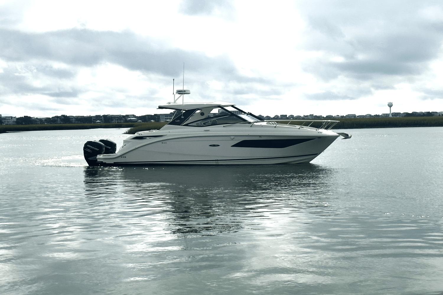 2021 Sea Ray Sundancer 320 OB Sports Cruiser for sale - YachtWorld