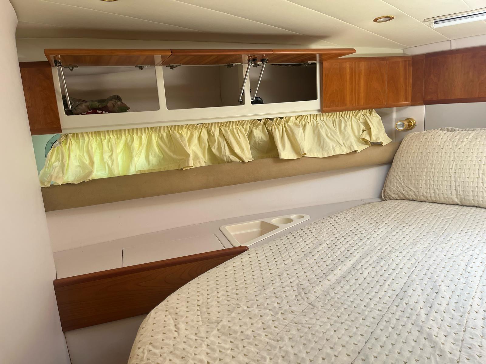 2000 Fiart Fiart 40' Genius Express Cruiser for sale - YachtWorld
