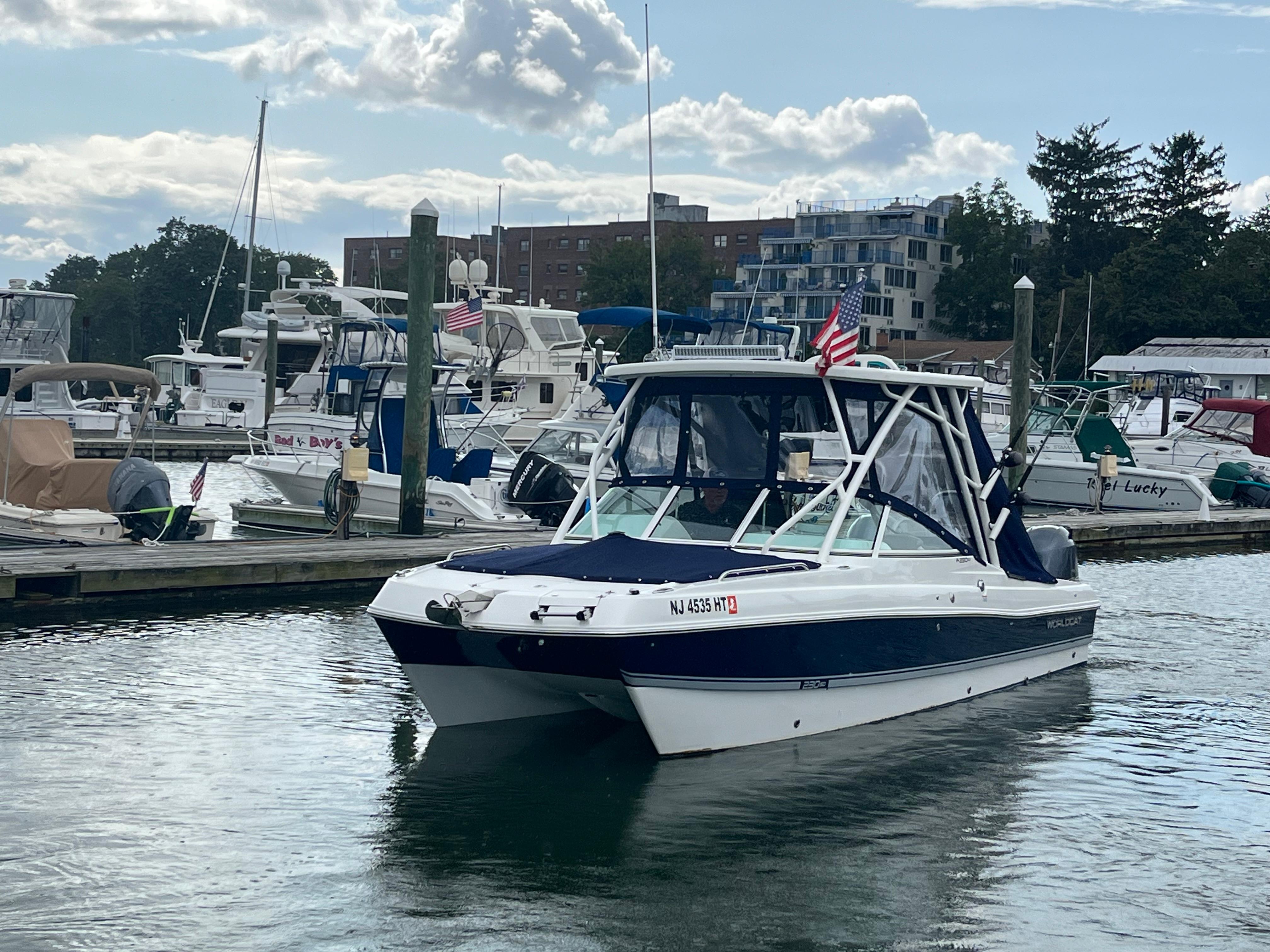 2023 World Cat 230 SD Power Catamaran for sale - YachtWorld