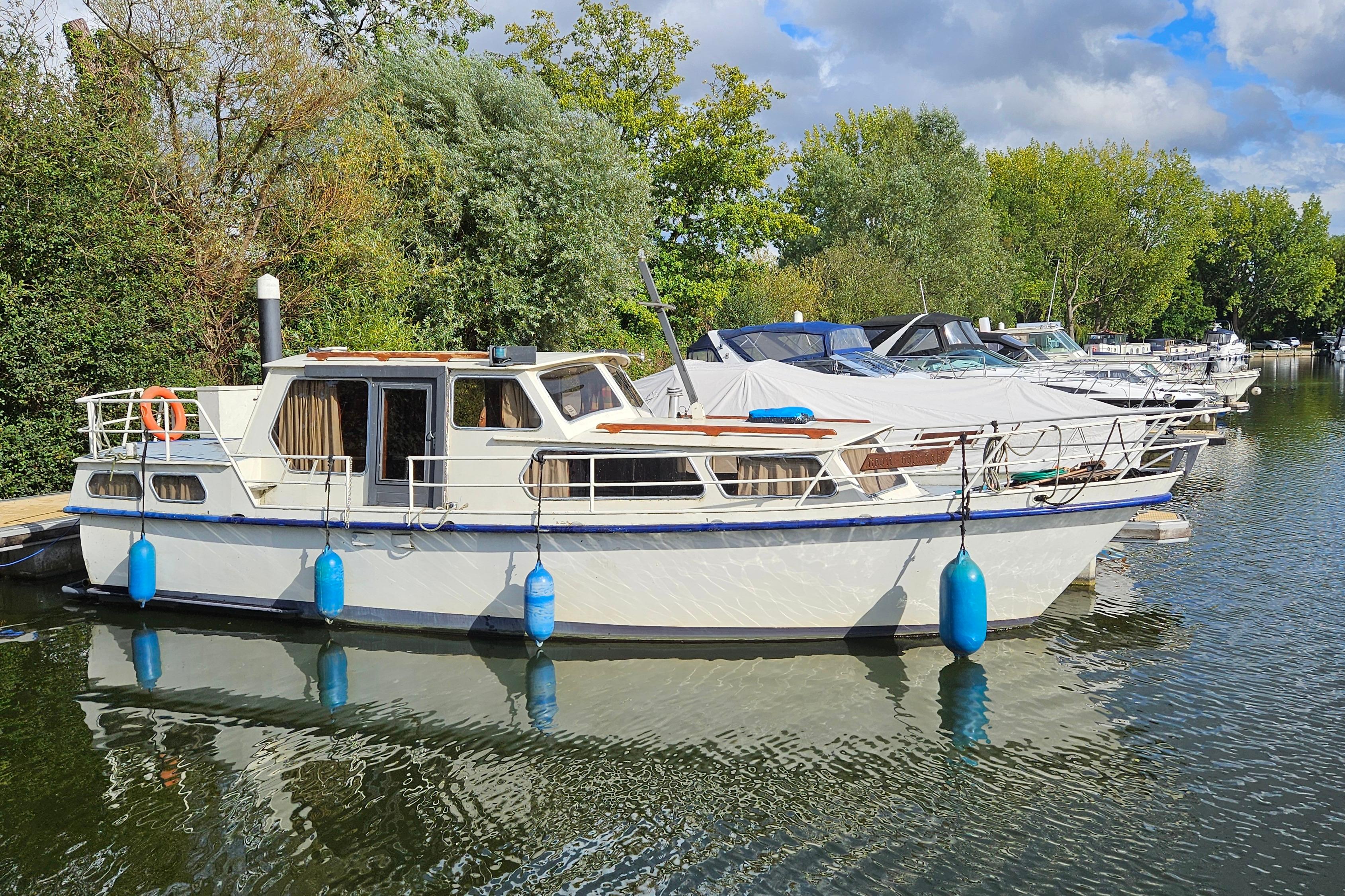 1986 Blauwe Hand 30 Barcos con cabina de popa en venta - YachtWorld