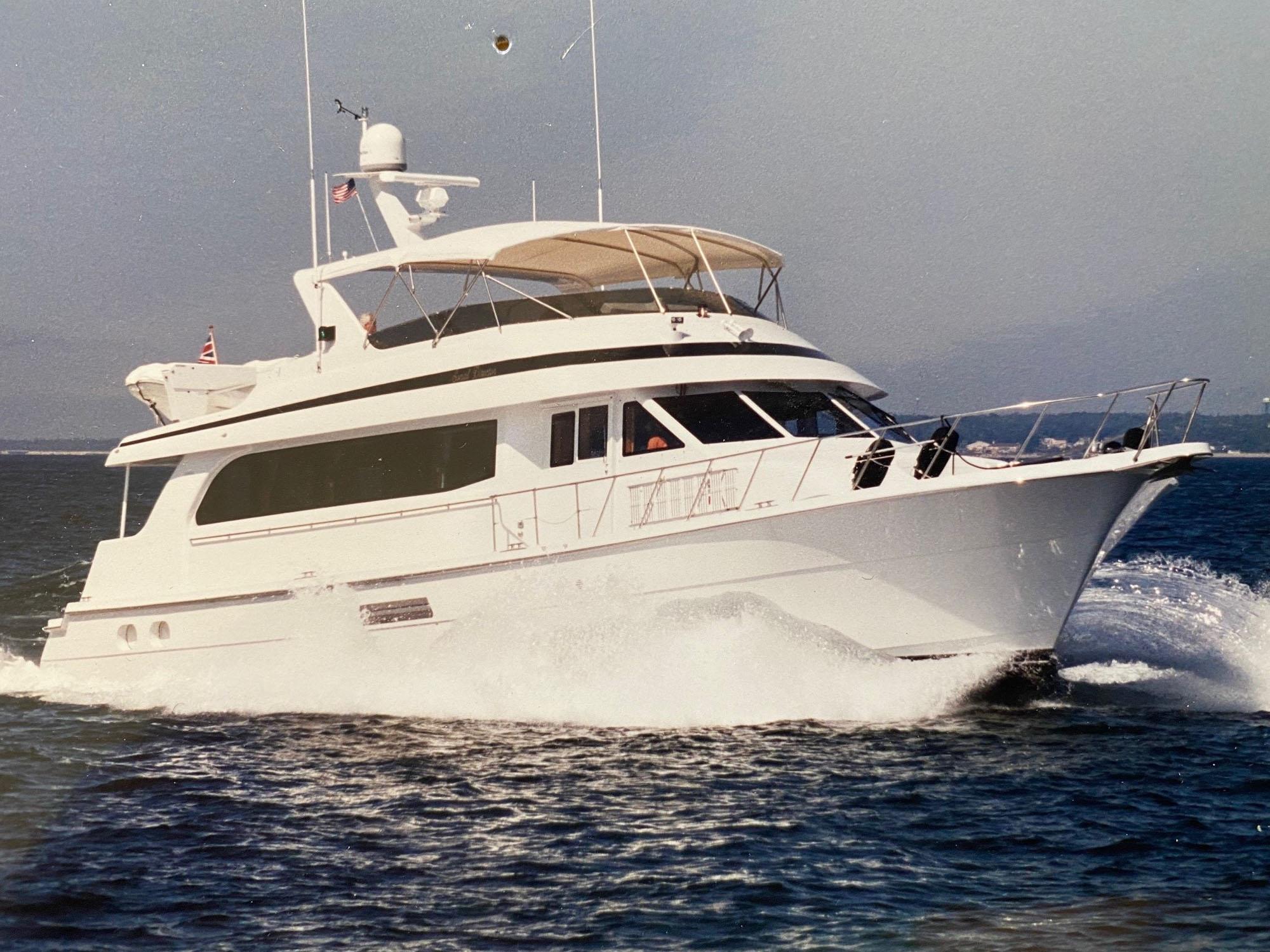 2003 Hatteras Motor Yacht Sport Deck Yates a motor en venta - YachtWorld