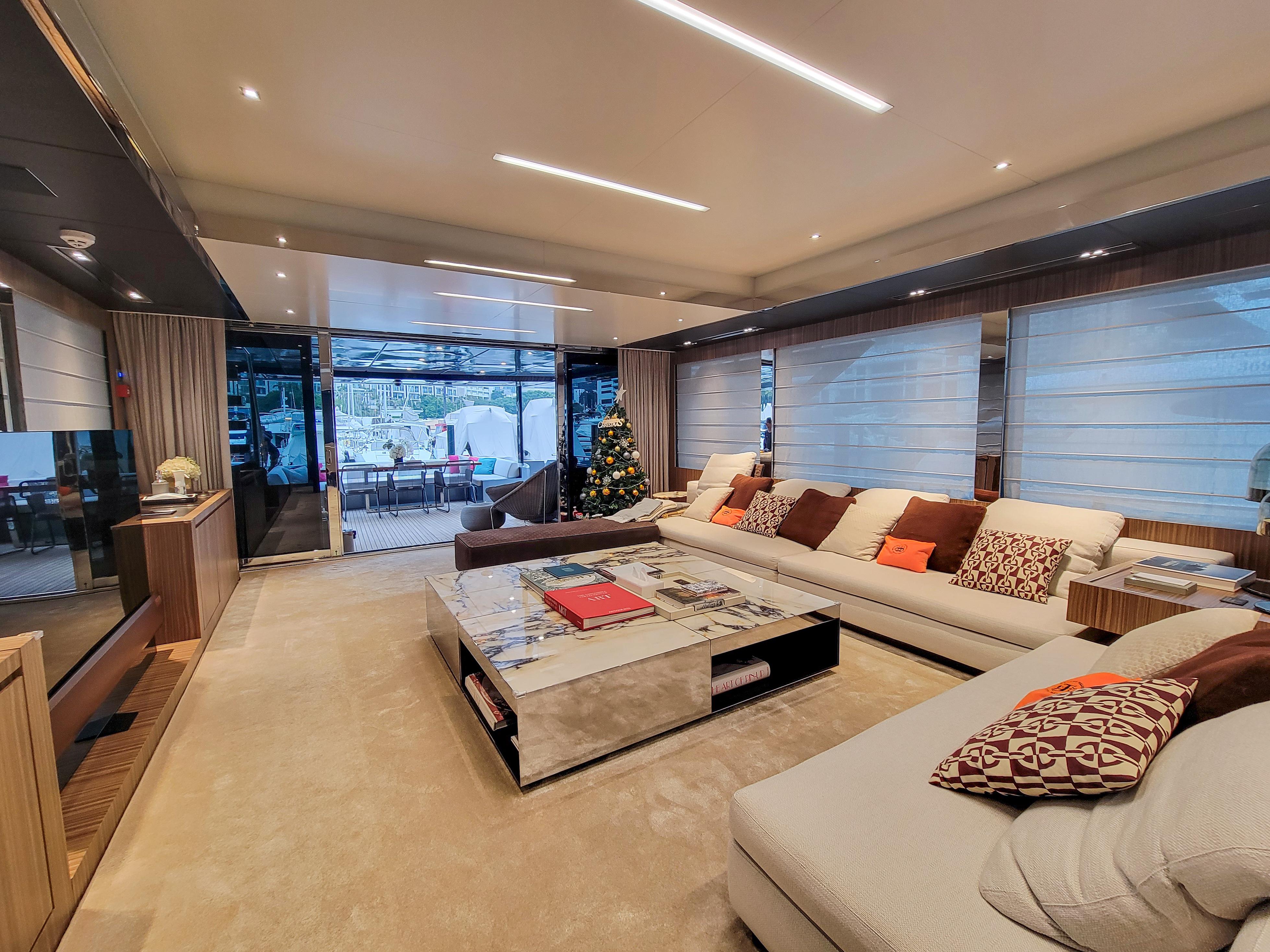 2019 Flybridge Riva for sale - YachtWorld