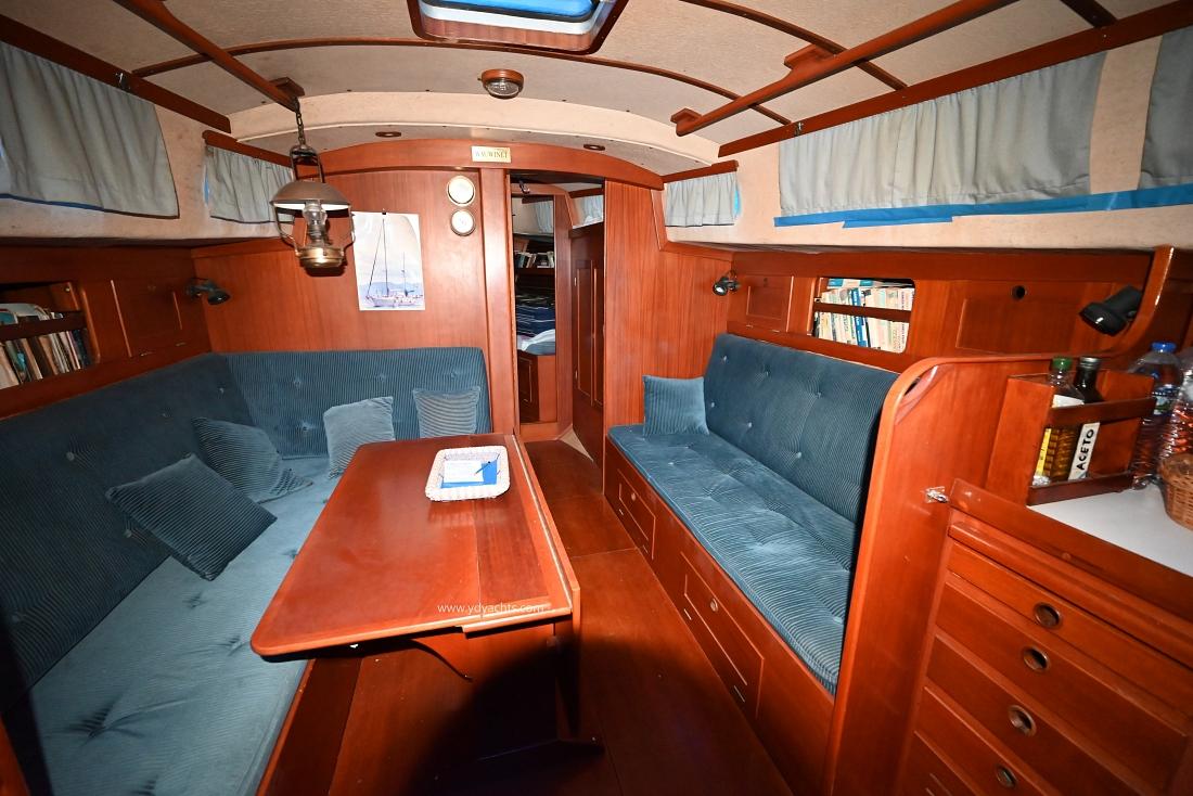 1976 Hallberg-Rassy 41 Ketch Centre Cockpit for sale - YachtWorld