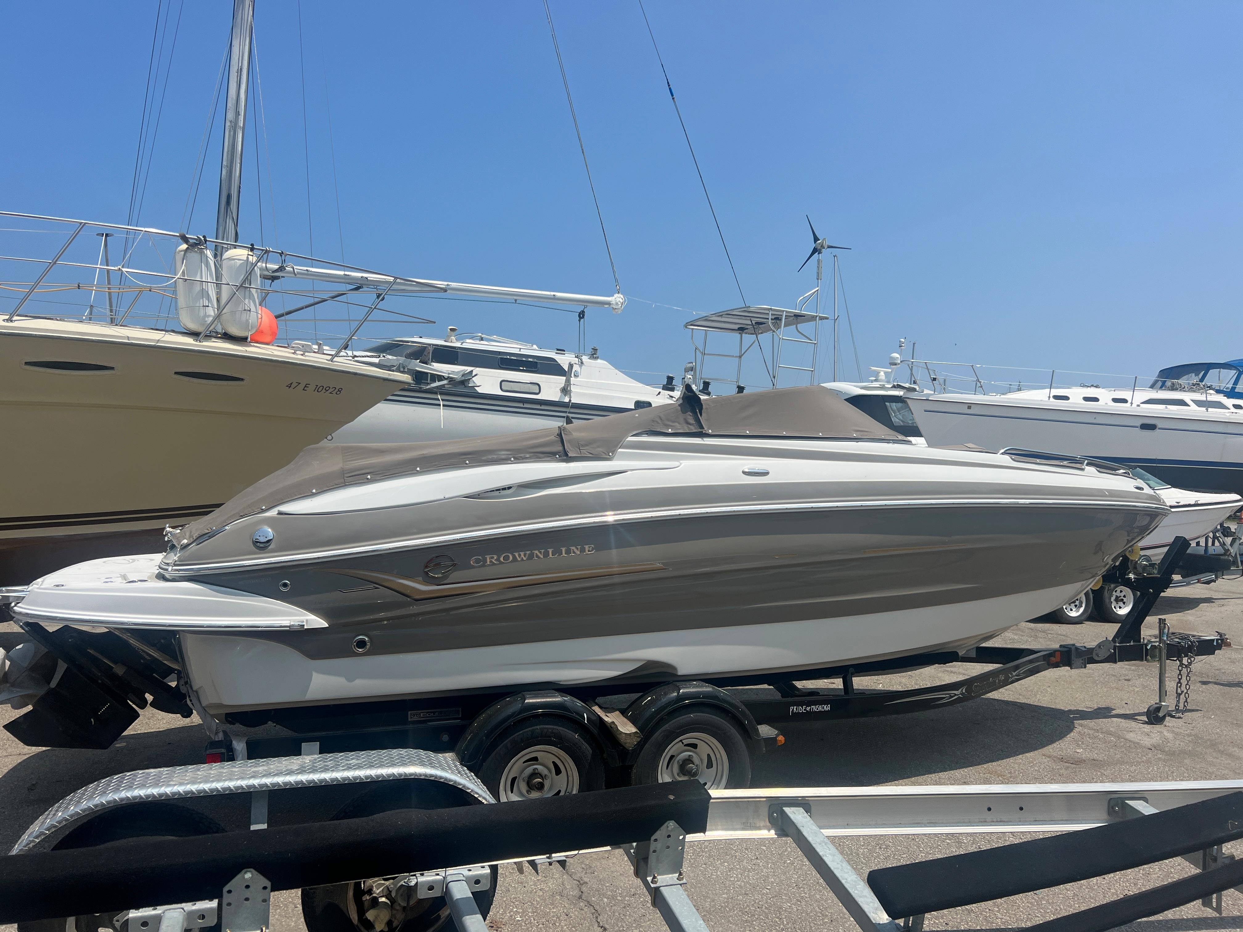2008 Crownline 240 LS Bowrider for sale - YachtWorld