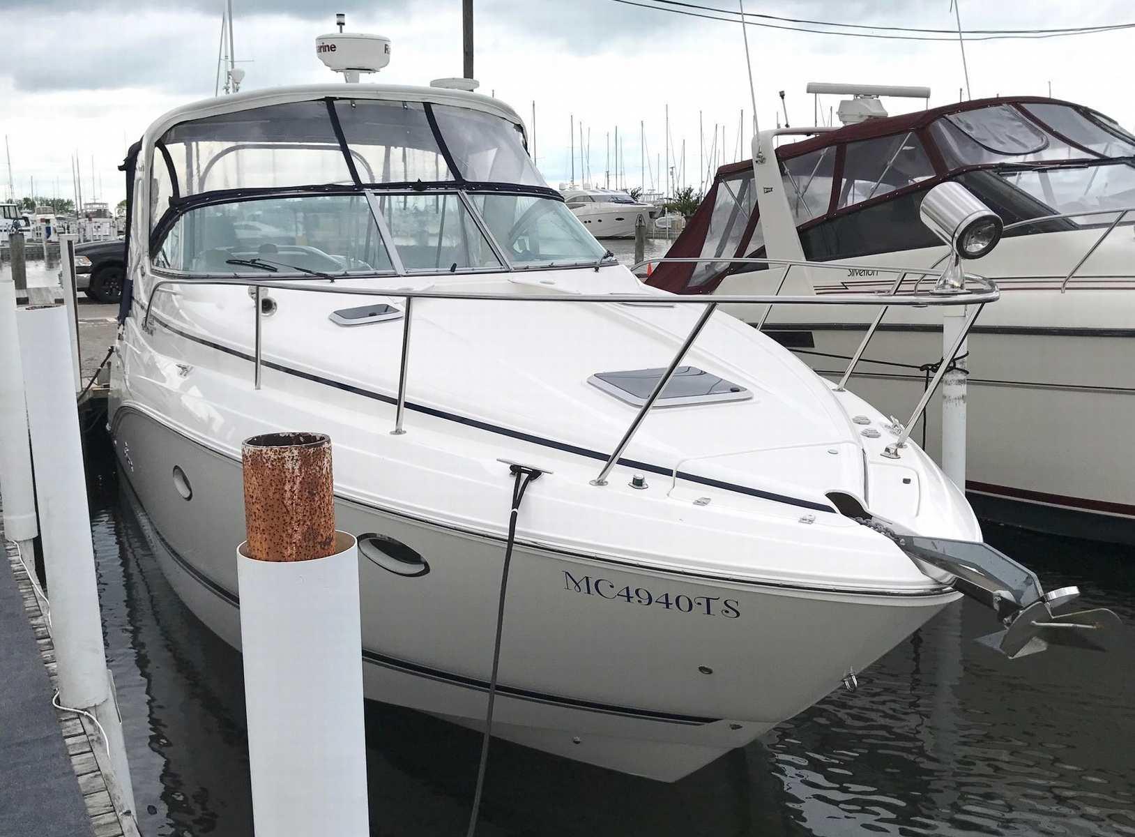2008 Rinker 330 Express Cruiser Cruiser for sale - YachtWorld