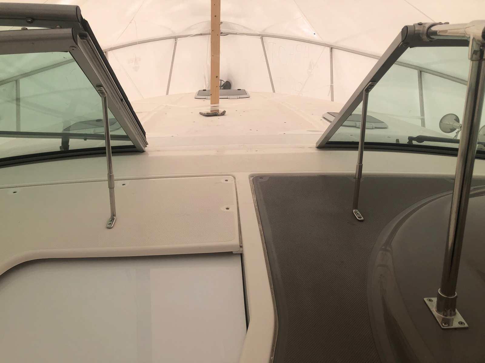 2008 Rinker 330 Express Cruiser Cruiser for sale - YachtWorld