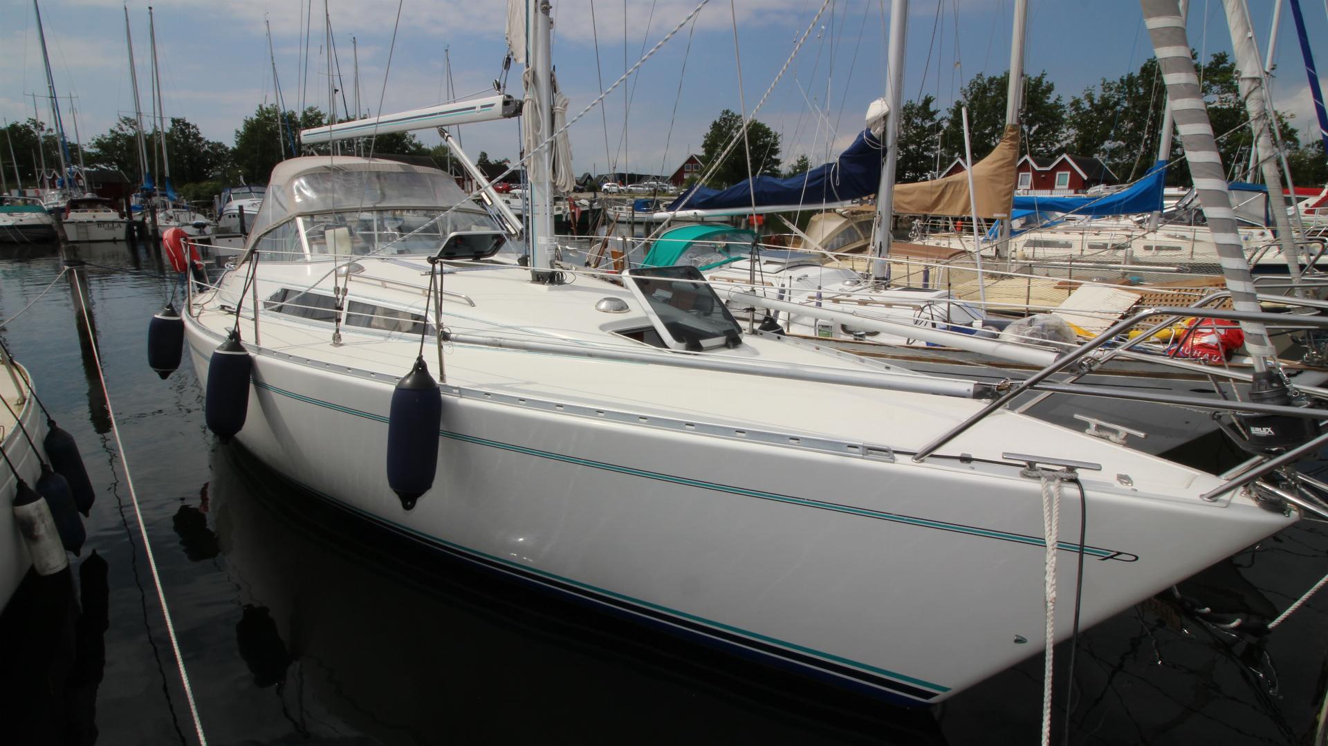 Used 1992 Maxi 34 | YachtFocus