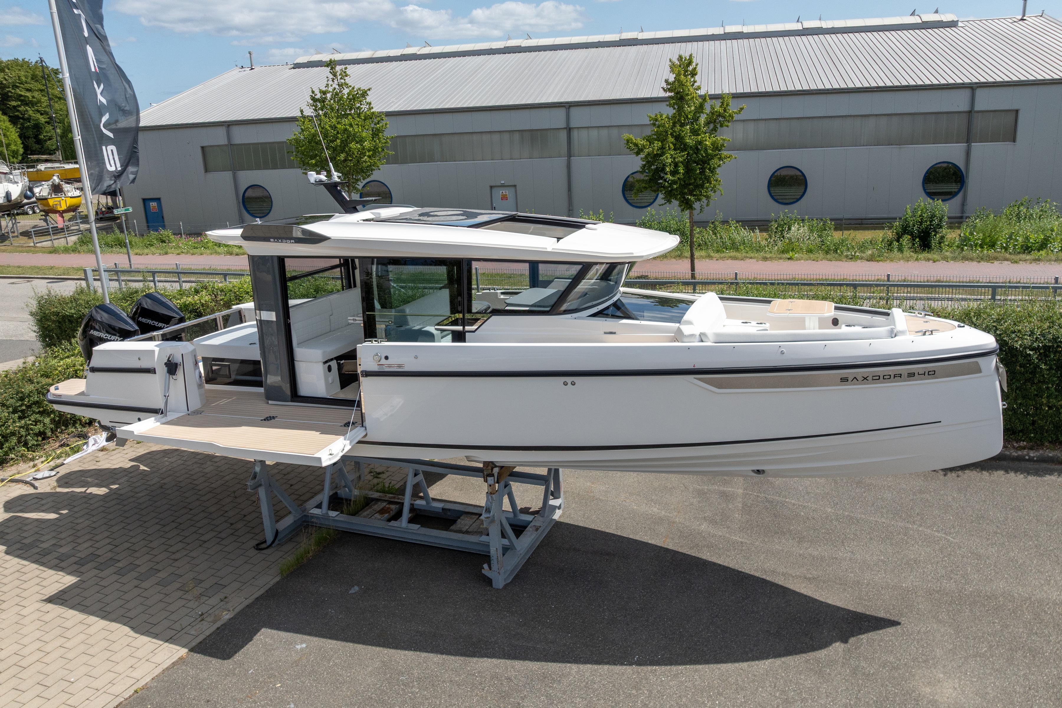 2025 Saxdor 340 GTWA Walkaround for sale - YachtWorld