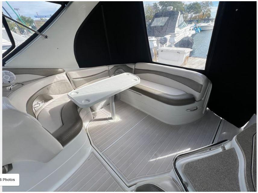 2004 Larson 370 Motor Yachts for sale - YachtWorld